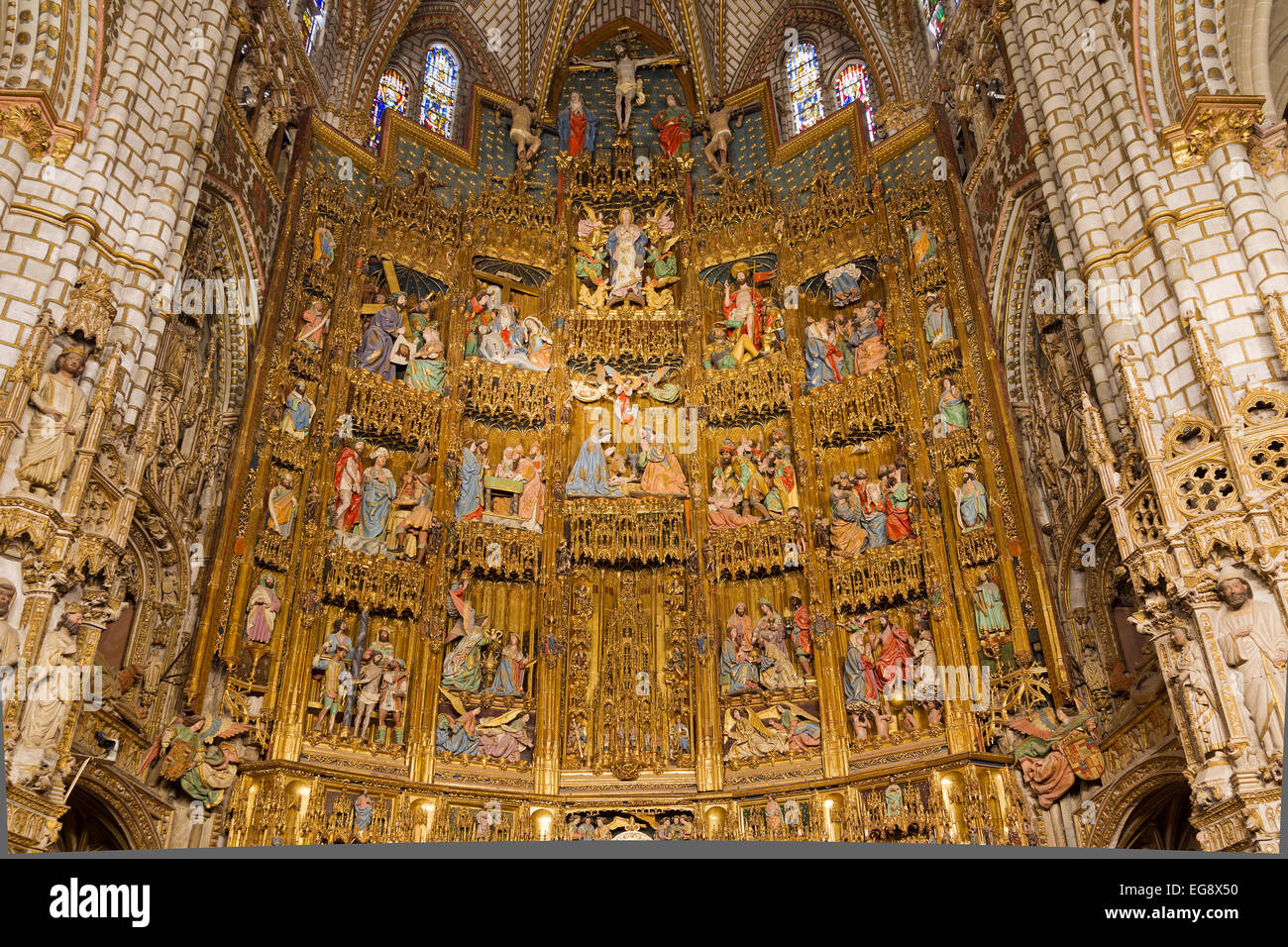 TOLEDO, SPAIN - February 2015: Altar Mayor of Toledo Cathedral Stock ...