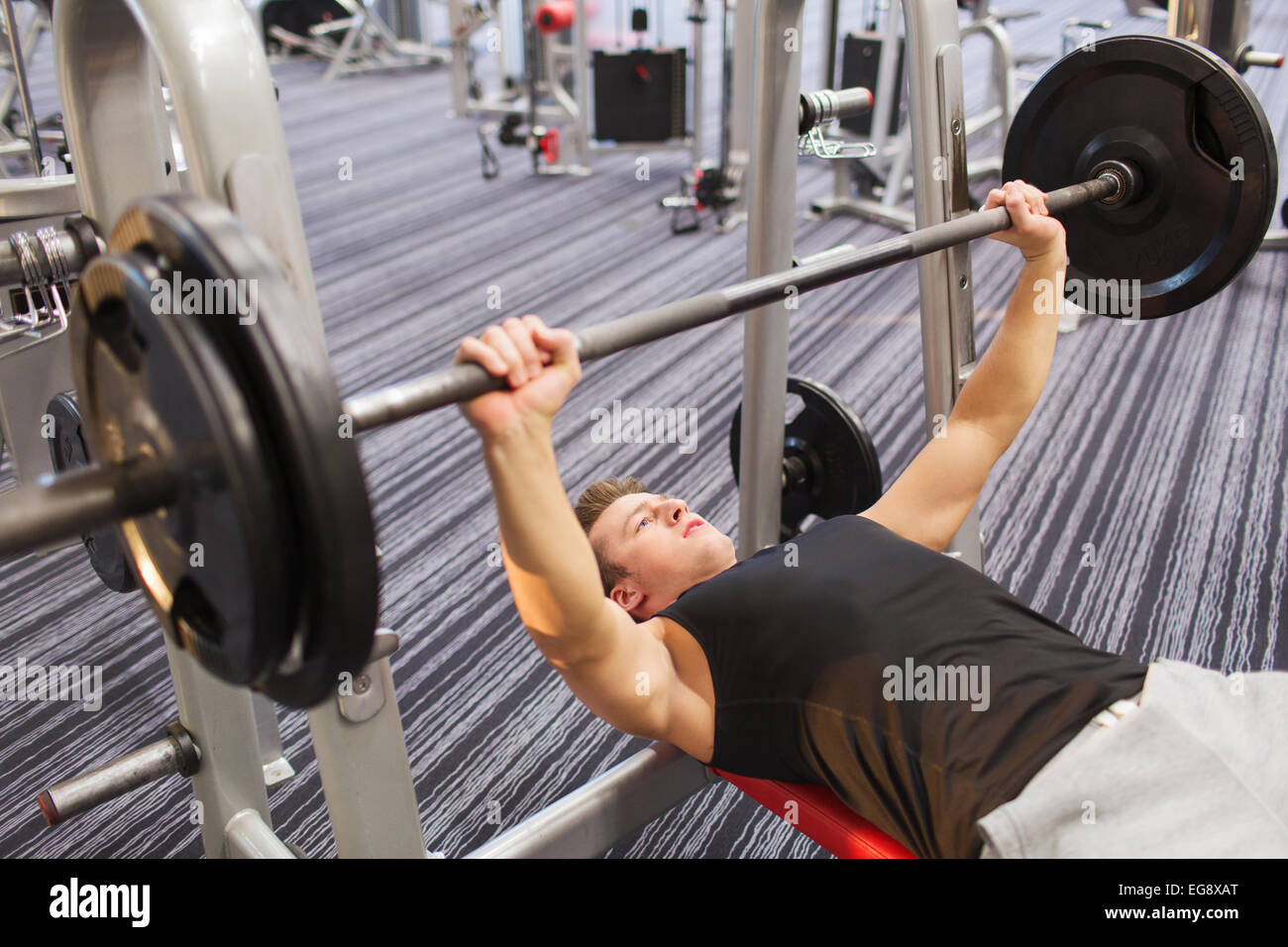 Barbell bench press hi-res stock photography and images - Alamy