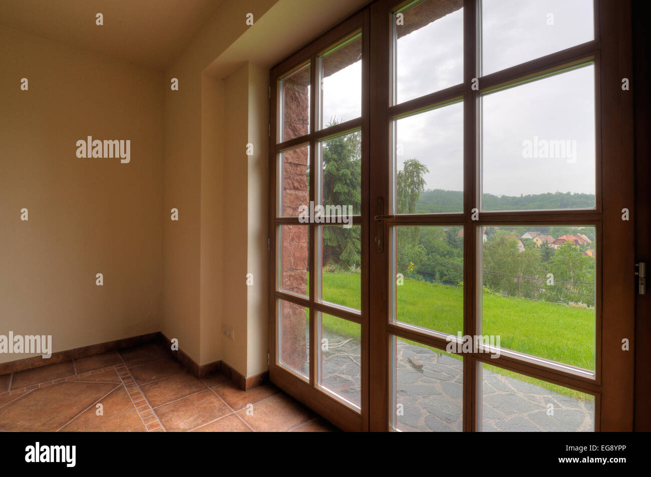 New empty modern home Stock Photo - Alamy