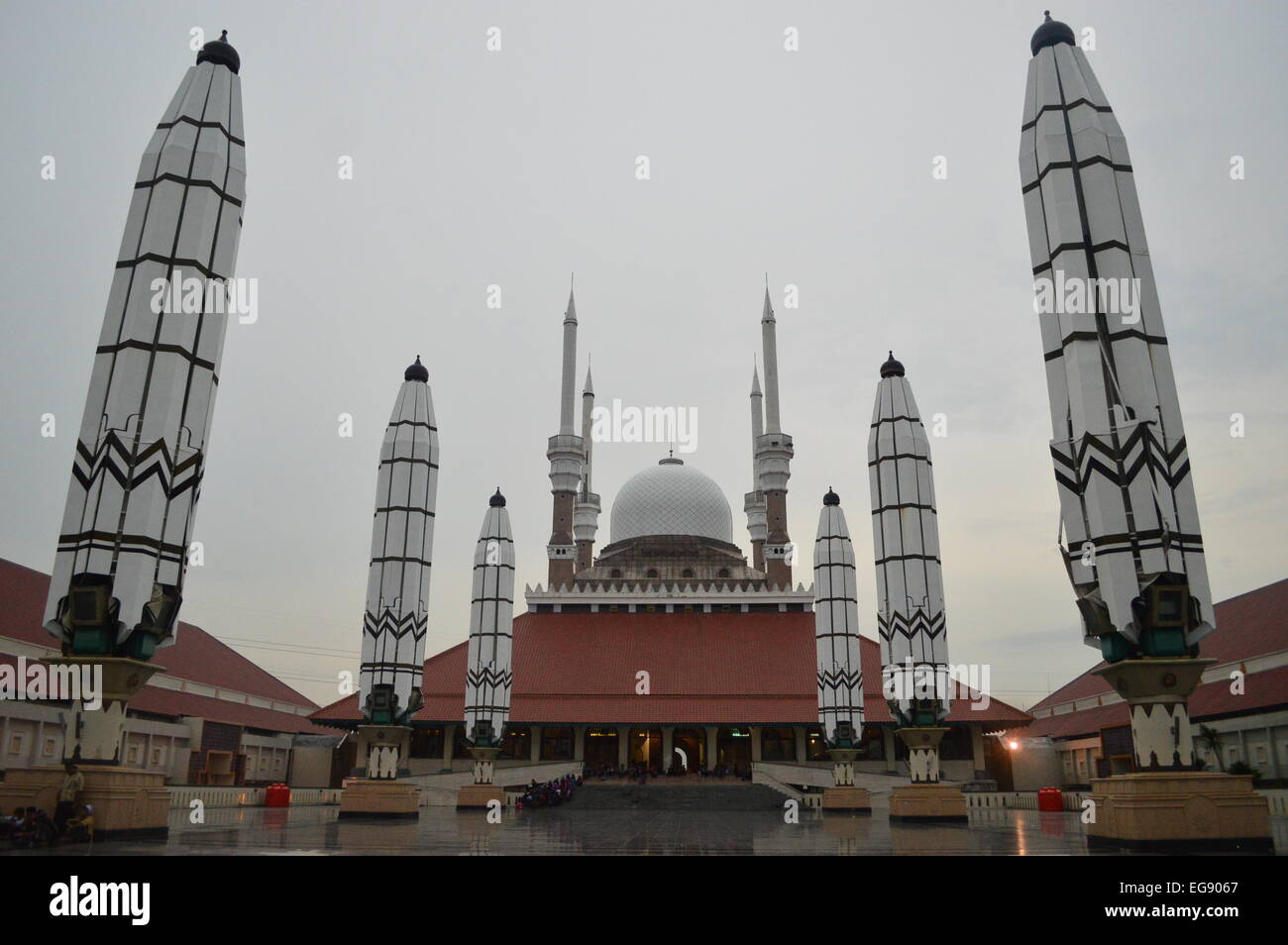 Mosque in java hi-res stock photography and images - Alamy