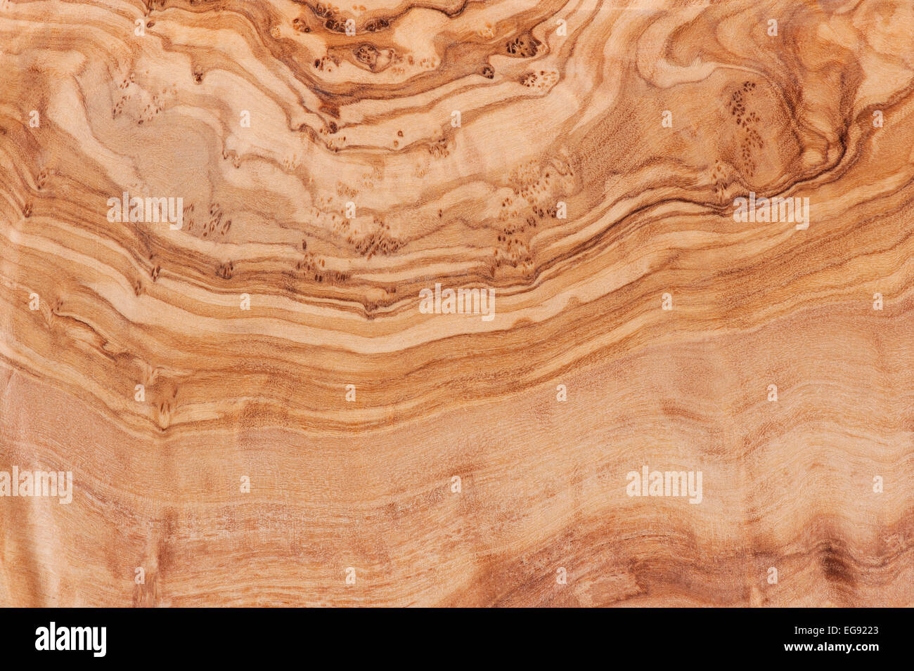 Olive wood chopping board texture Stock Photo - Alamy