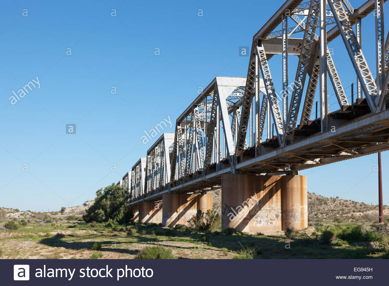 Warren Truss Bridge Stock Photos & Warren Truss Bridge Stock Images - Alamy