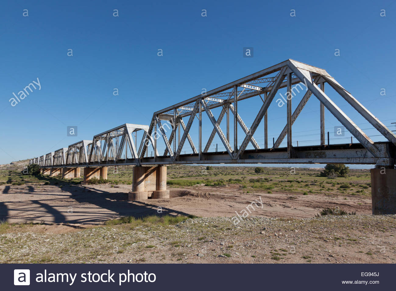 Union Pacific Railroad Bridge High Resolution Stock Photography and ...