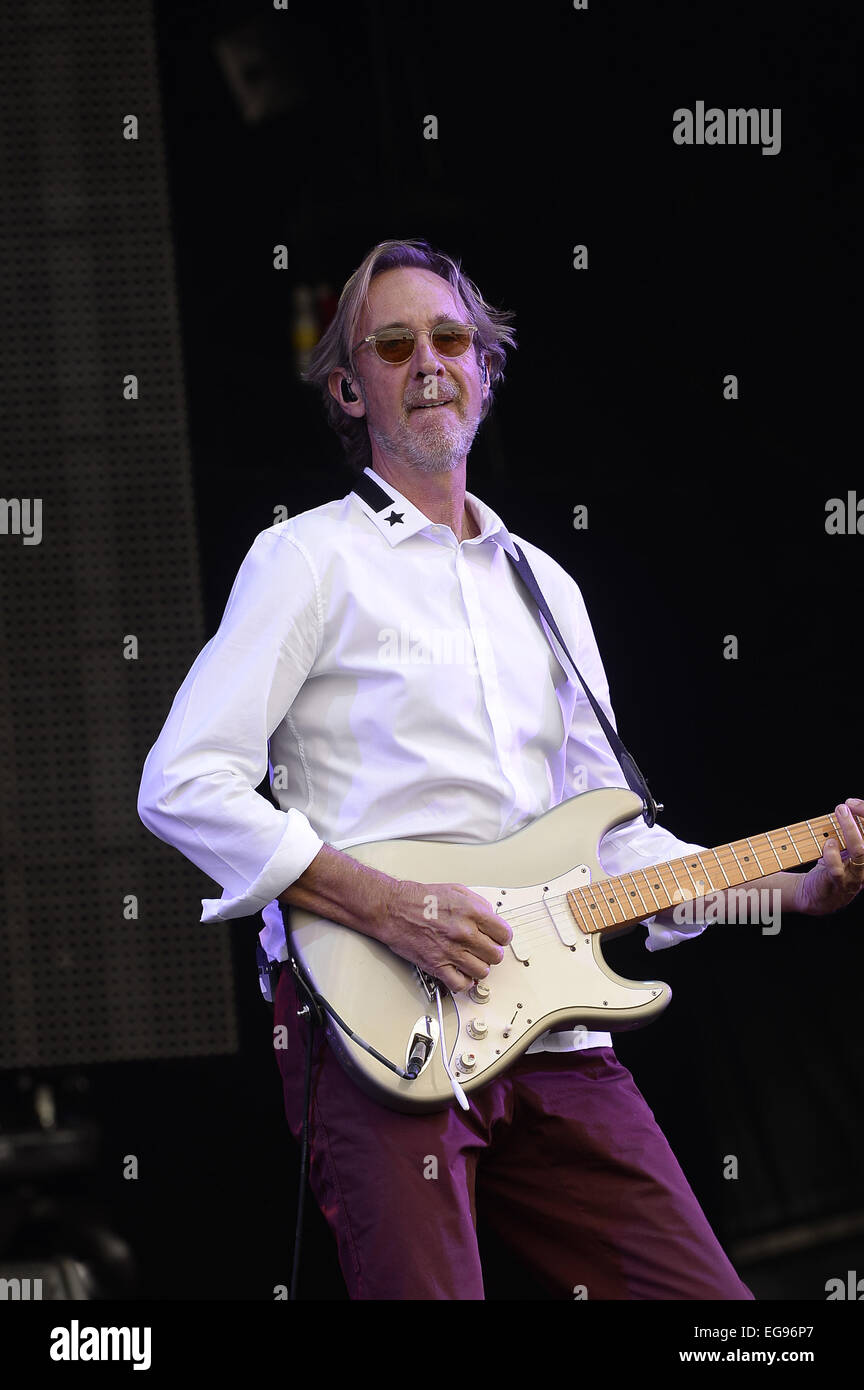 Mike rutherford hi-res stock photography and images - Alamy