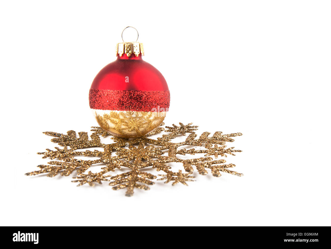 Christmas ornament ball reflection hi-res stock photography and images ...