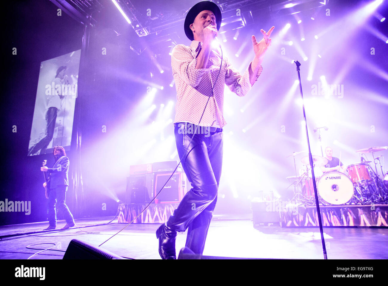 Toronto, Ontario, Canada. 19th Feb, 2015. GORDON DOWNIE, lead singer of ...