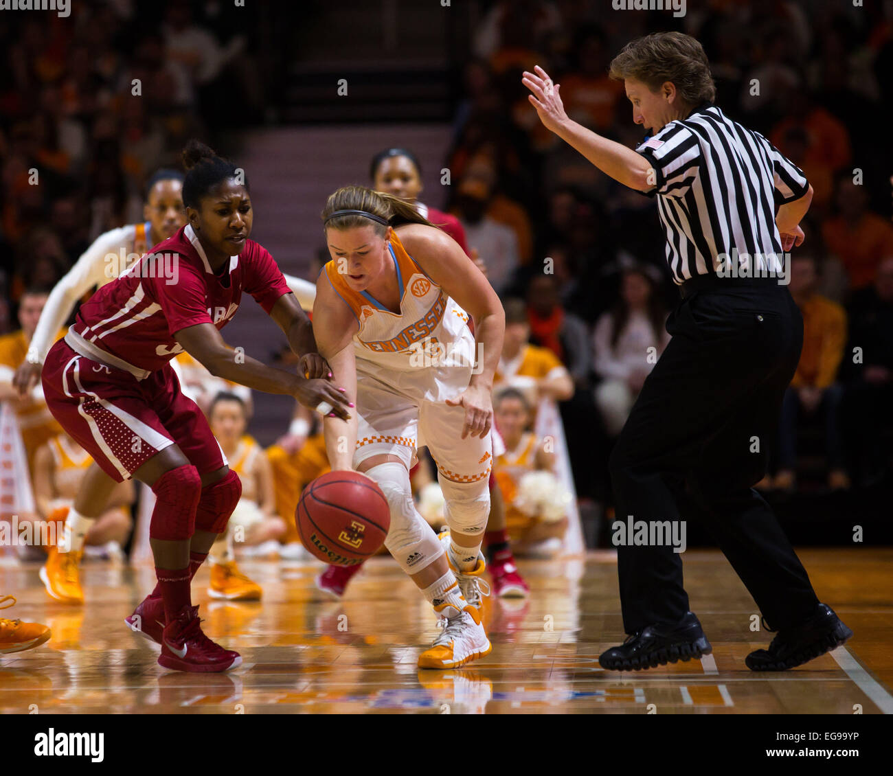 February 19, 2015: Alexa Middleton #33 of the Tennessee Lady Volunteers ...