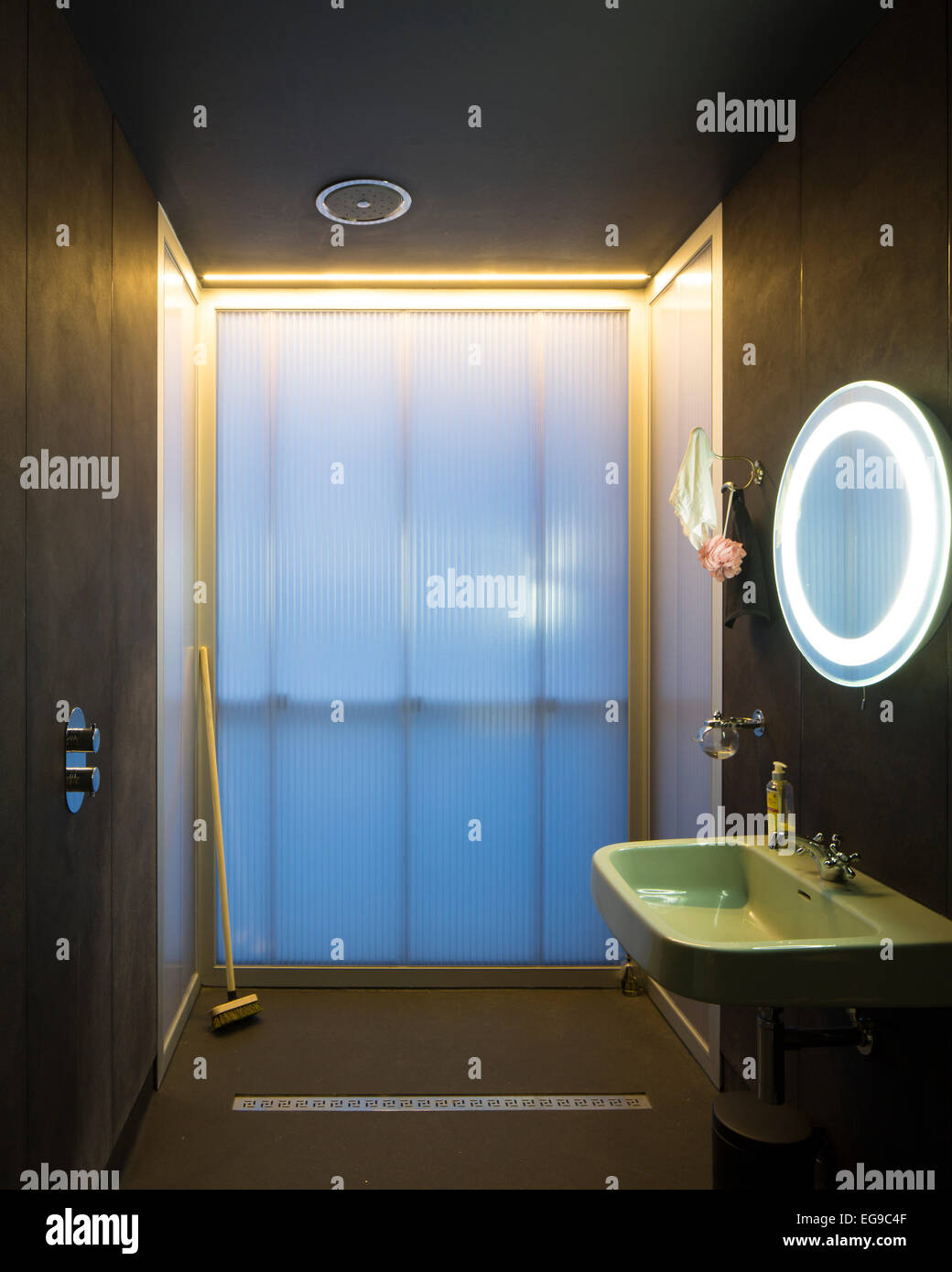 The Yard, London, United Kingdom. Architect: Jonathan Tuckey Design ...