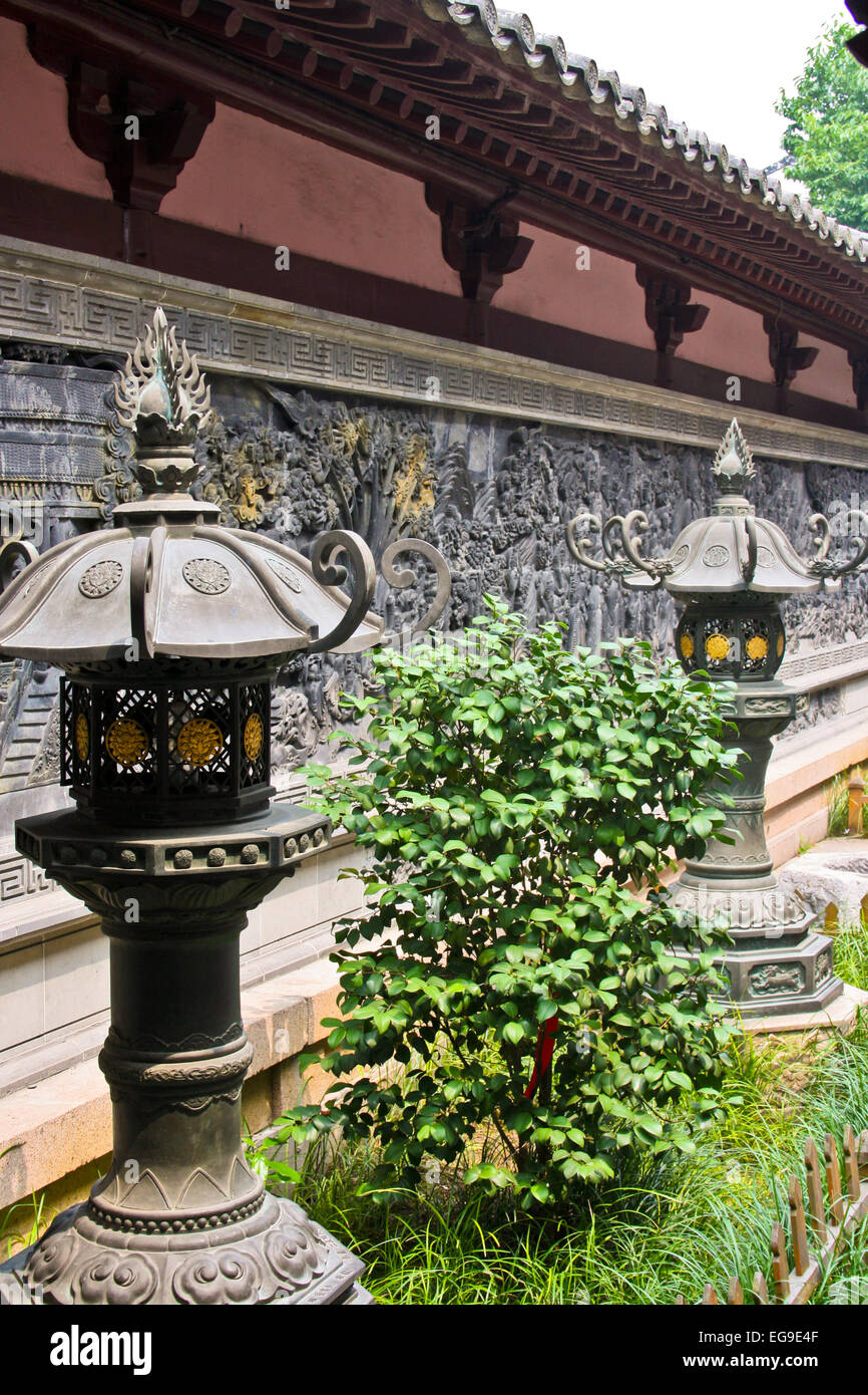 wall of the ancient Chinese castle Stock Photo - Alamy