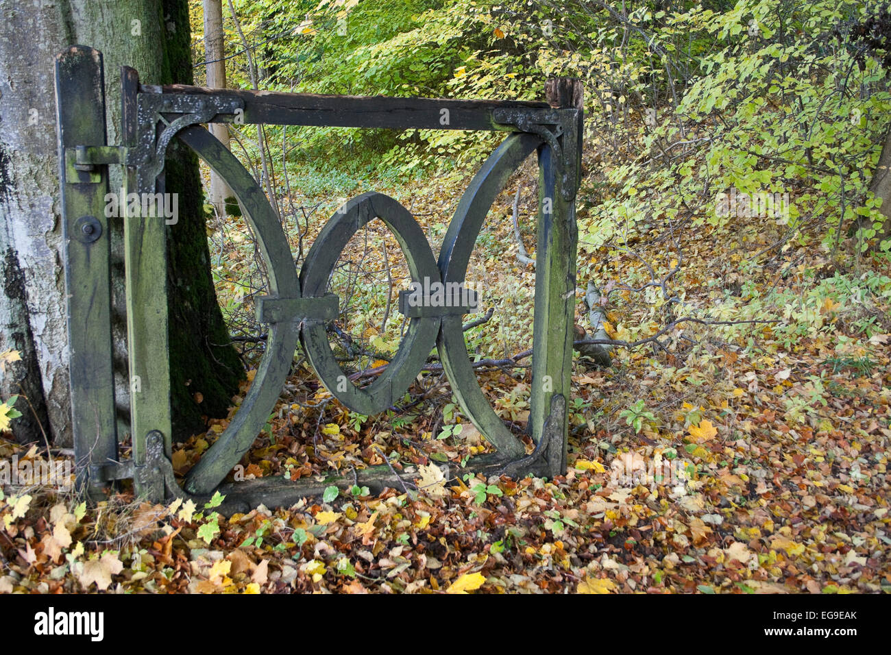 Fall gate hi-res stock photography and images - Alamy