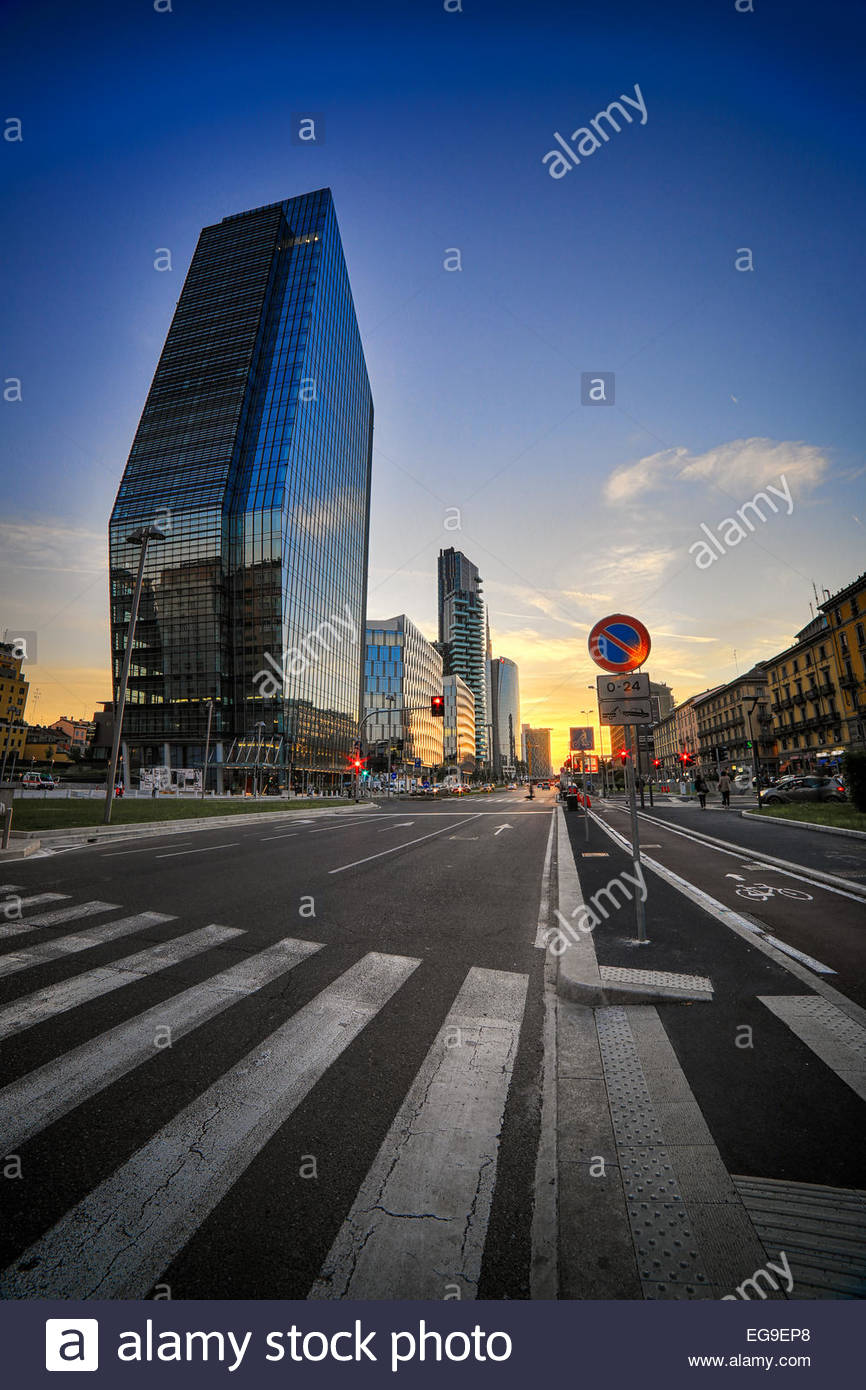 Milan Modern Architecture Stock Photos & Milan Modern Architecture ...