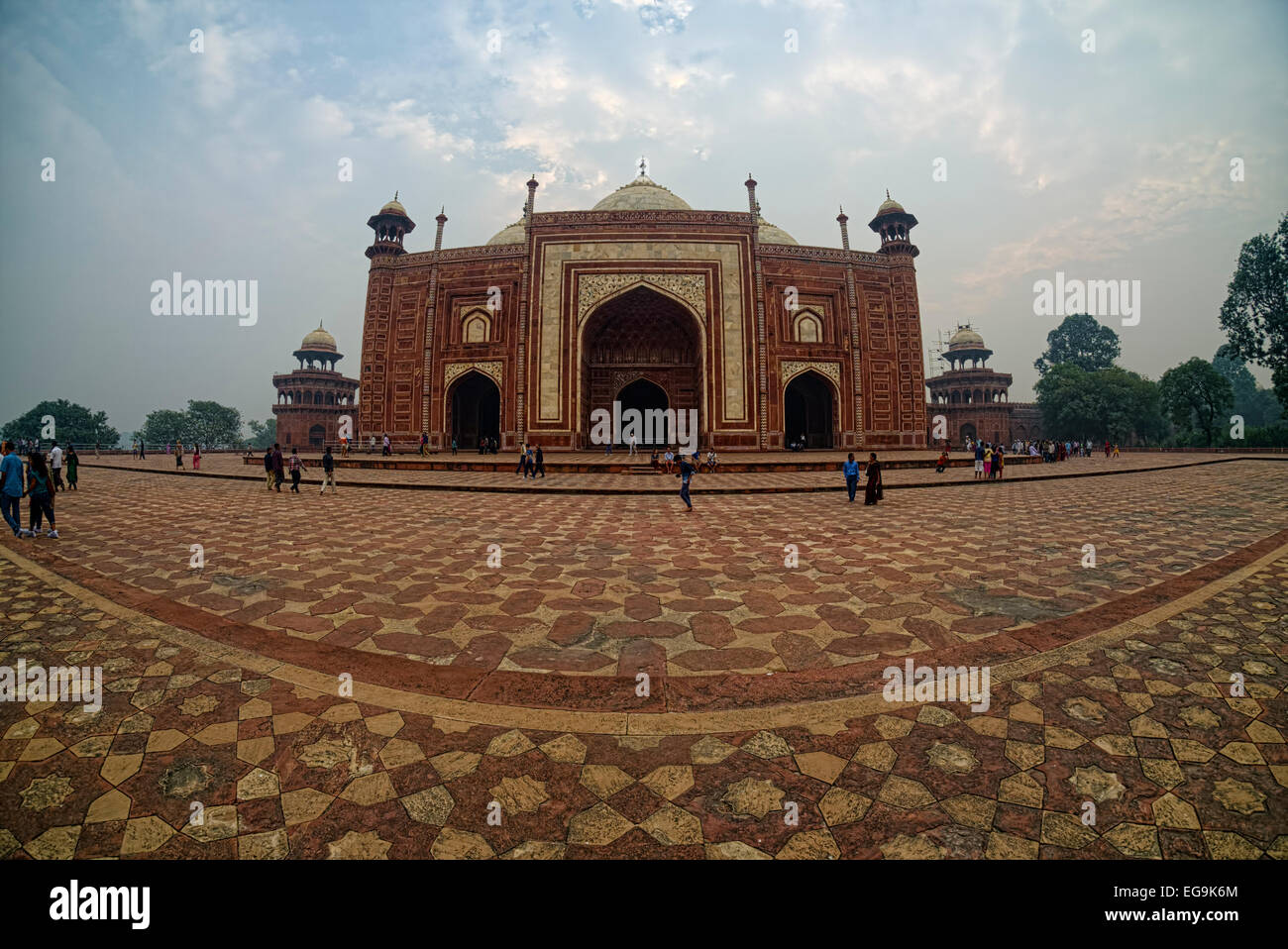 Red sandstone buildings hi-res stock photography and images - Alamy