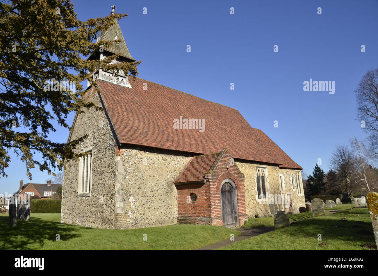 The parish church of St. Leonard in Bengeo, Hertford Stock Photo - Alamy