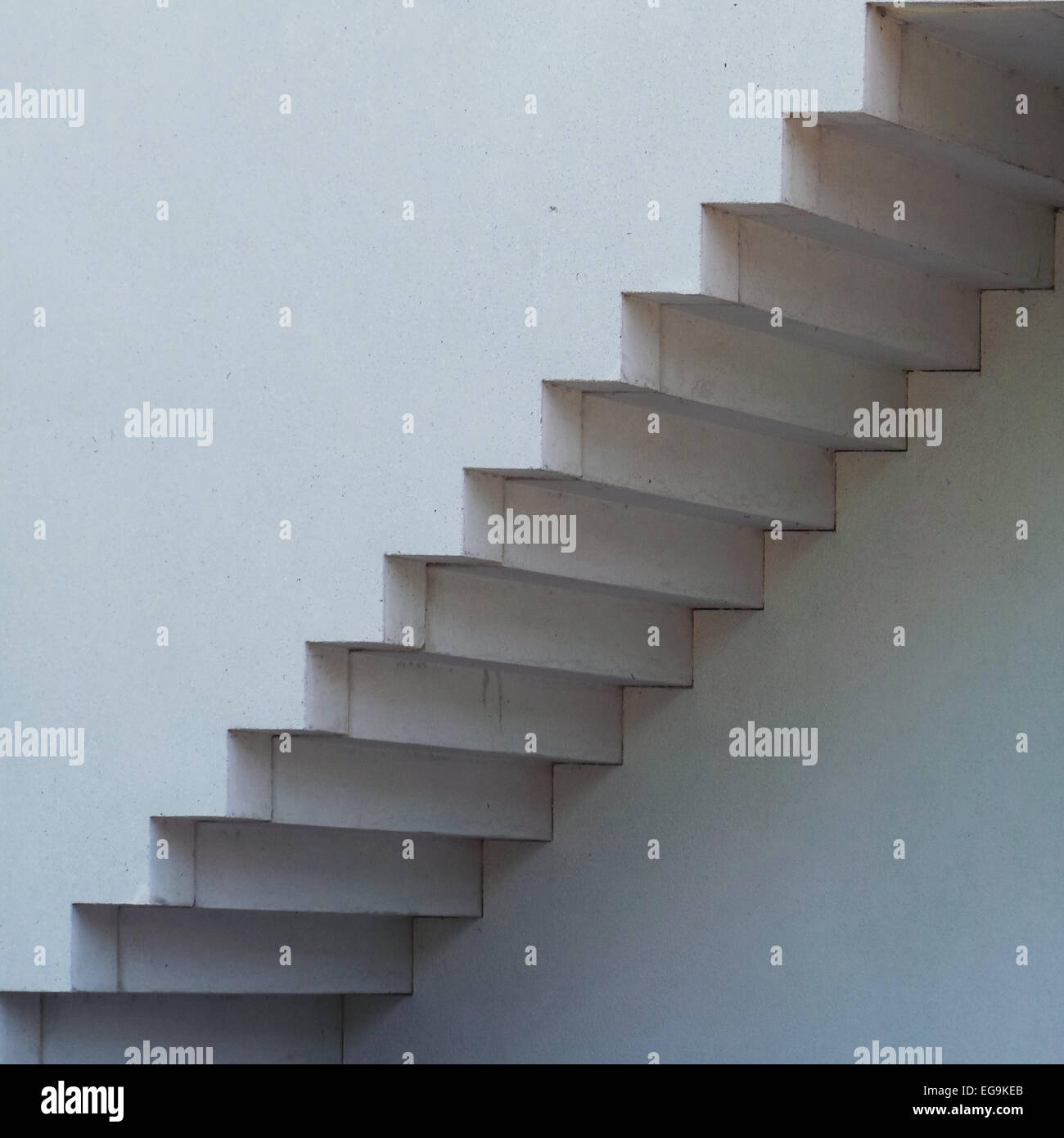 White staircase hi-res stock photography and images - Alamy