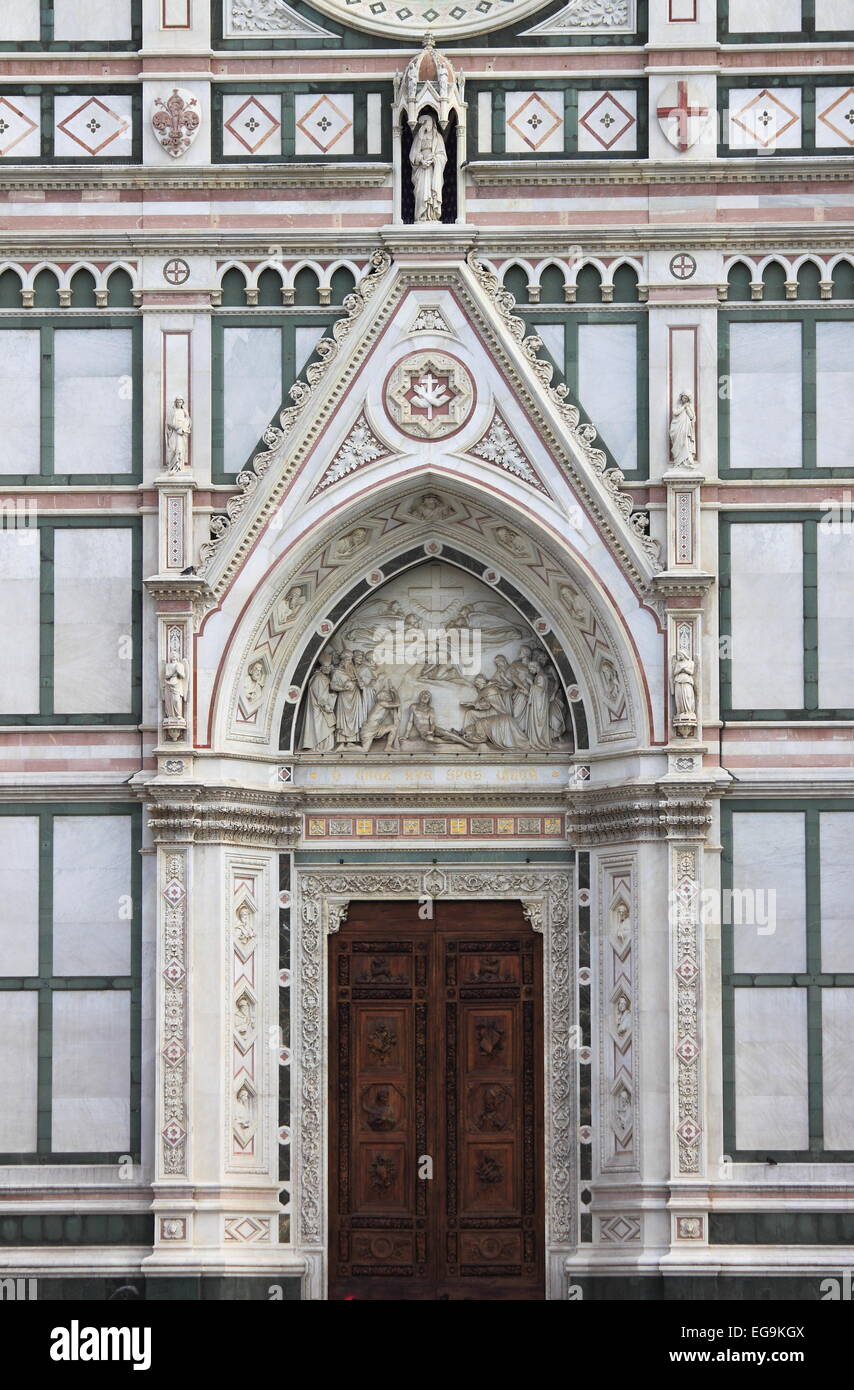 Portal of the Holy Cross Basilica in Florence, Italy Stock Photo - Alamy