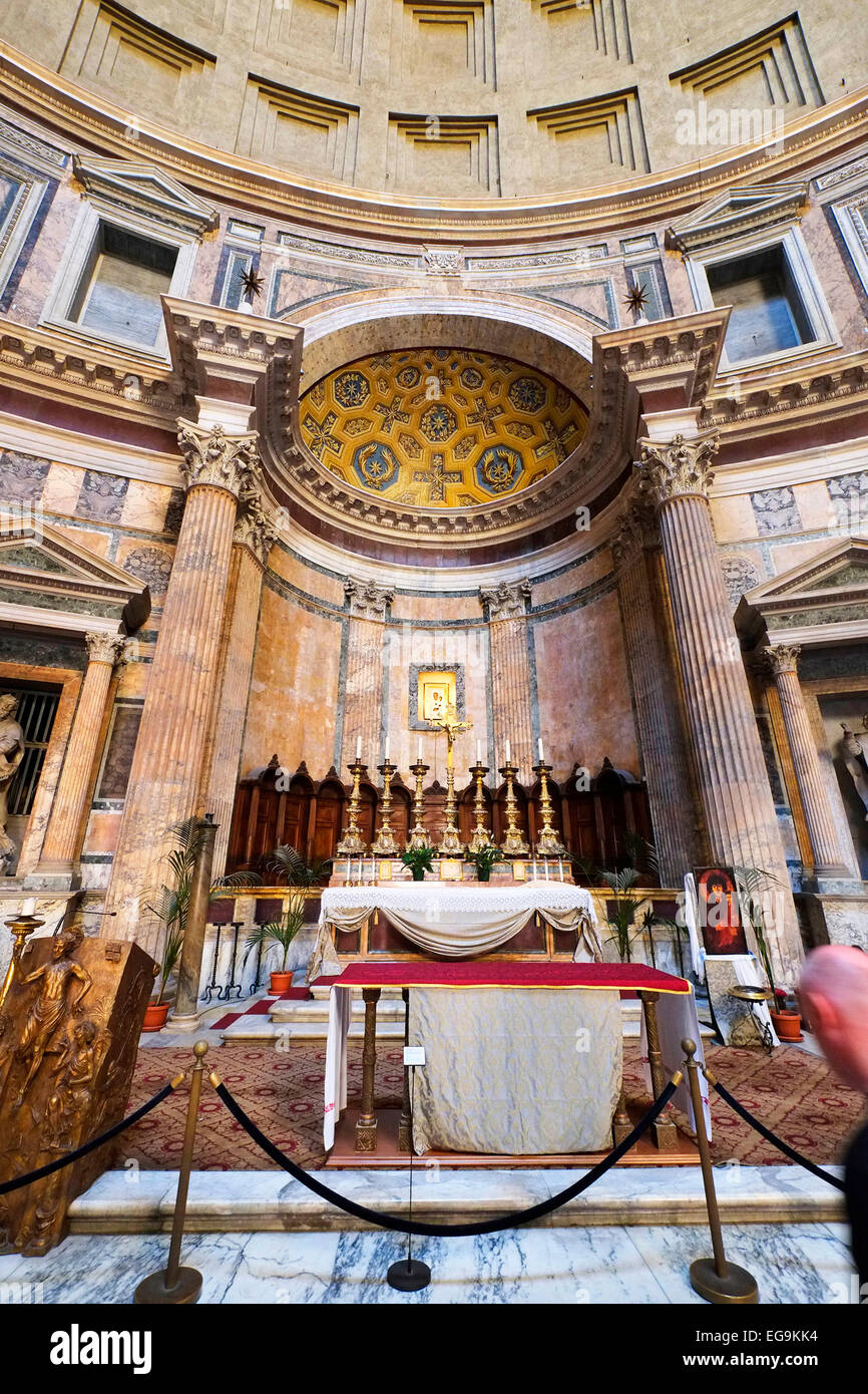 Pagan altar rome hi-res stock photography and images - Alamy