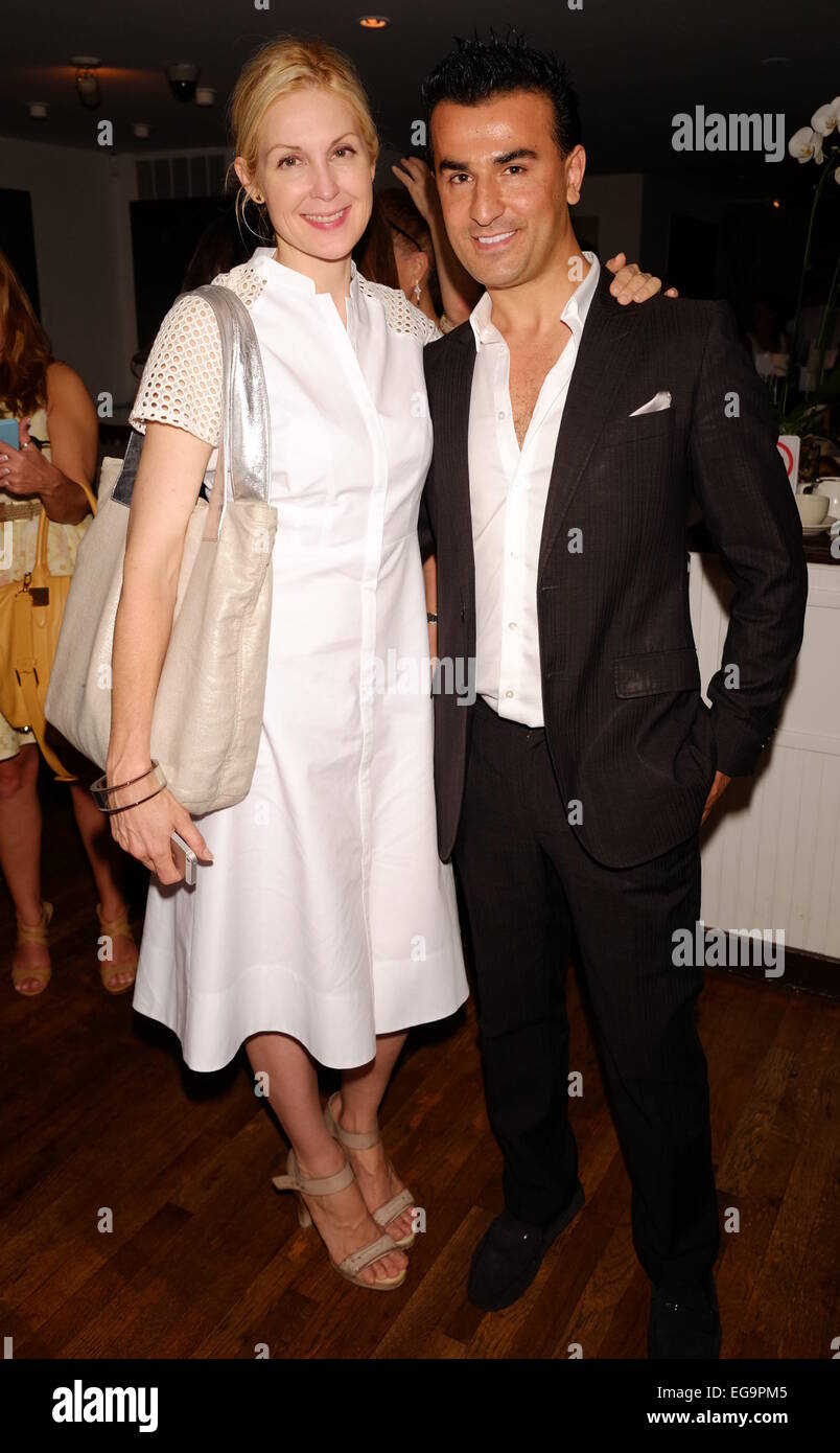 Kelly Rutherford visits 75main Restaurant and Lounge Featuring: Kelly ...