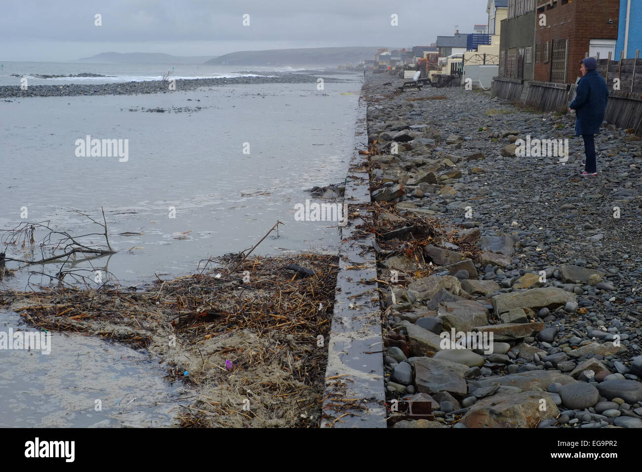 High tide flooding in Borth, Ceredigion, Wales Stock Photo - Alamy