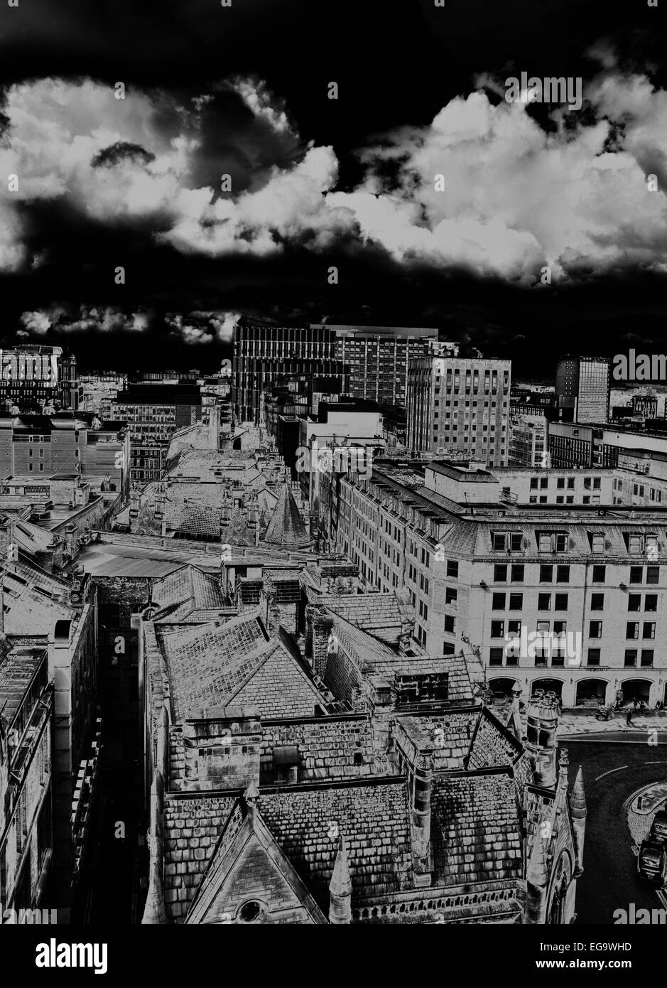 Rooftop slate Black and White Stock Photos & Images - Alamy