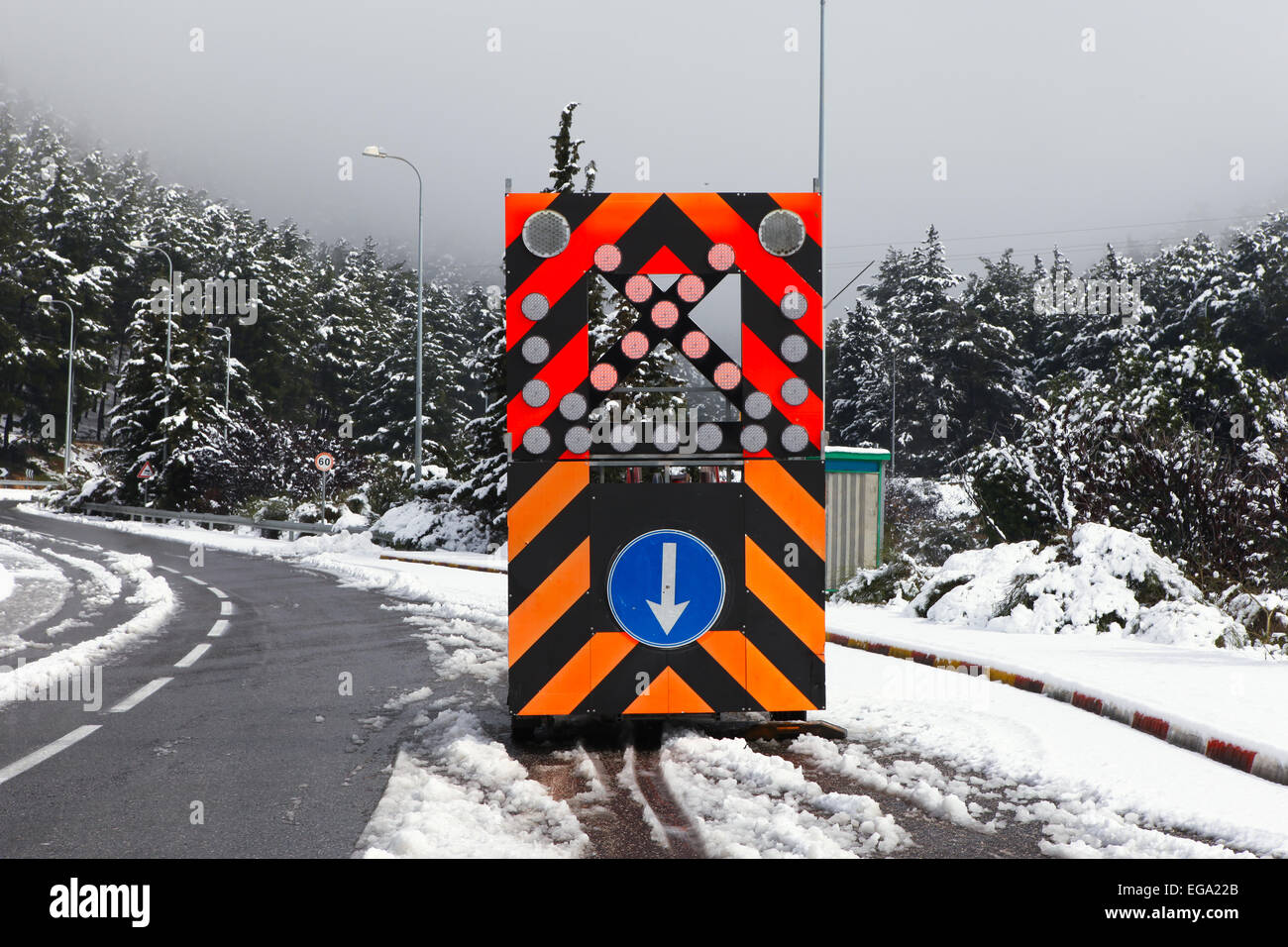 Road block sign due to Heavy snow Stock Photo - Alamy