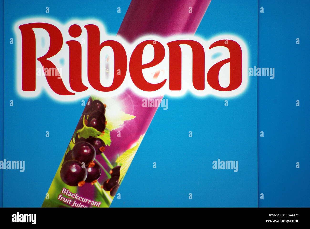 Packaging Advert High Resolution Stock Photography and Images - Alamy