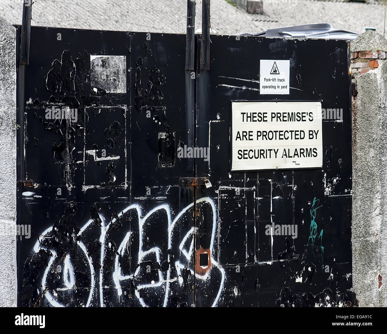 Alarm,Security System,Security,Sign,Warning sign,Barbed Wire,Private ...