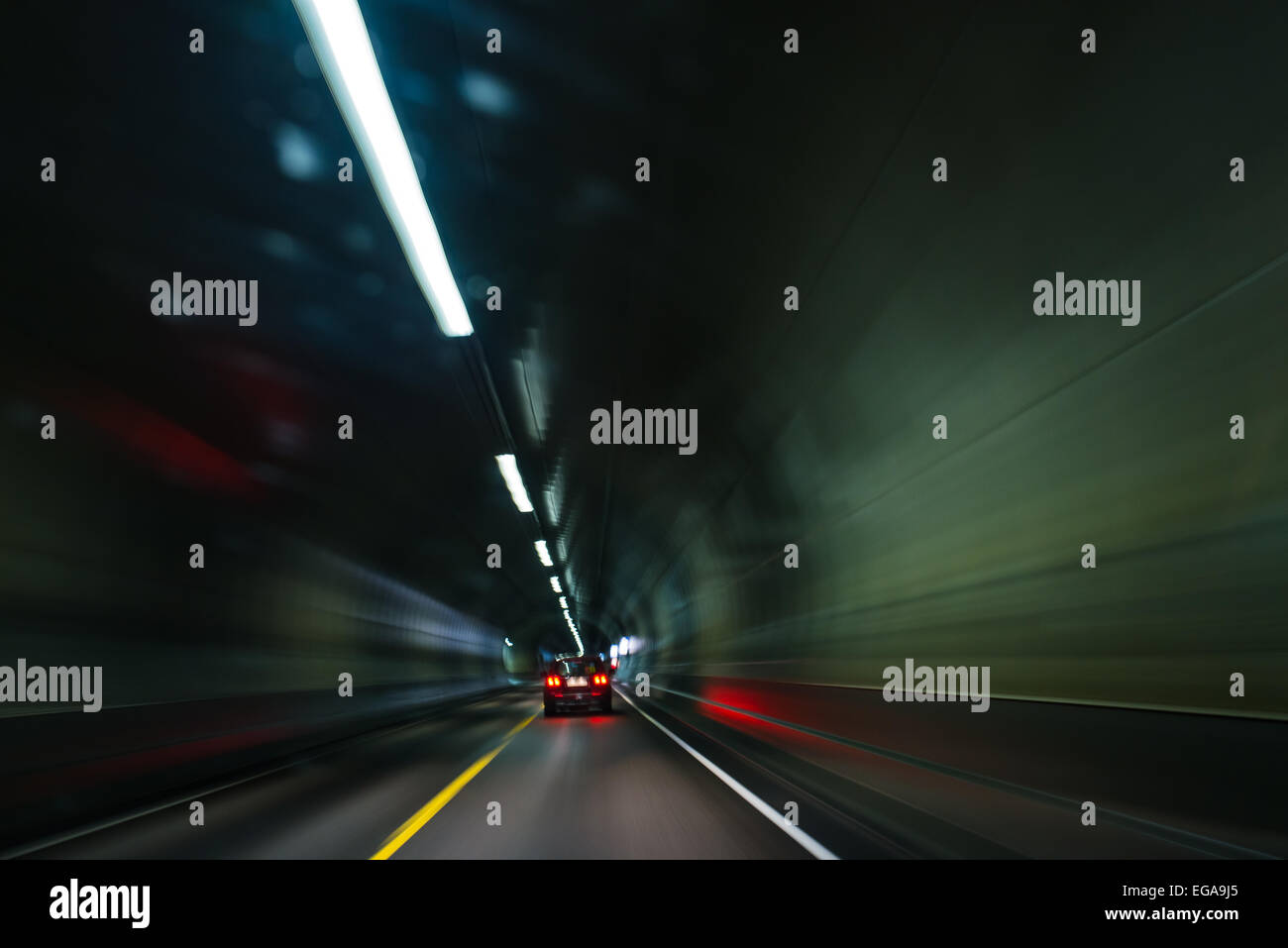 Underground way hi-res stock photography and images - Alamy