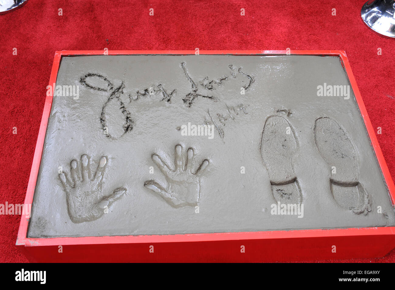 Jerry lewis handprints and footprints hi-res stock photography and ...