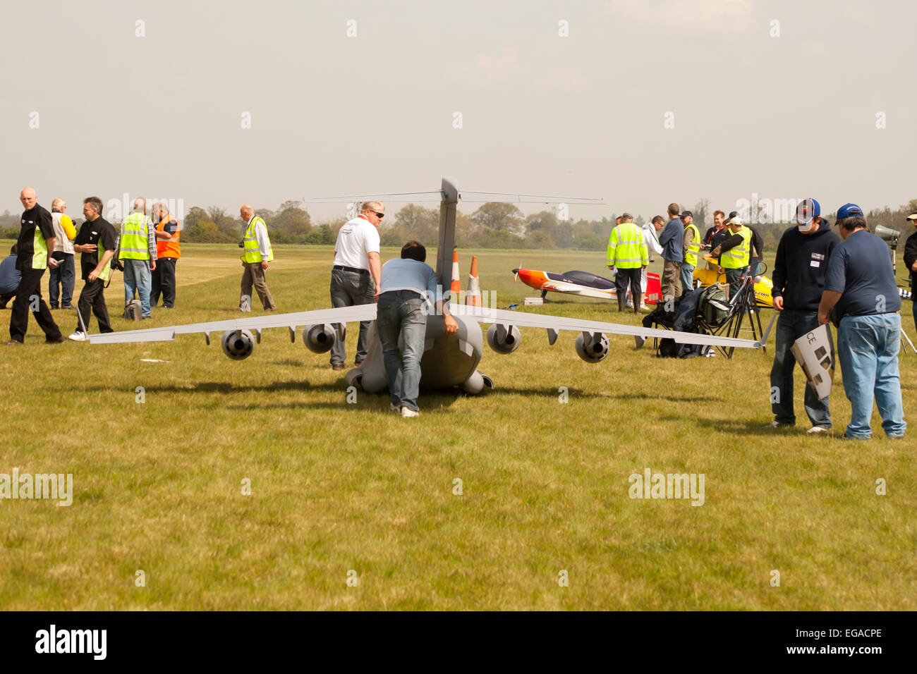 Ali Machinchy's pushing along his 24ft Wingspan C17 Globe Master at an ...
