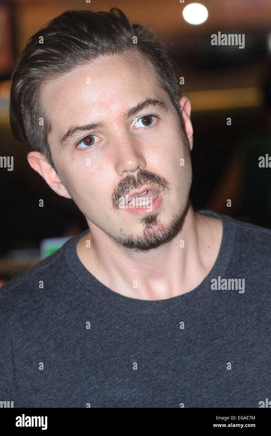 Sean Freeman, who specializes in creative typography, illustration and ...