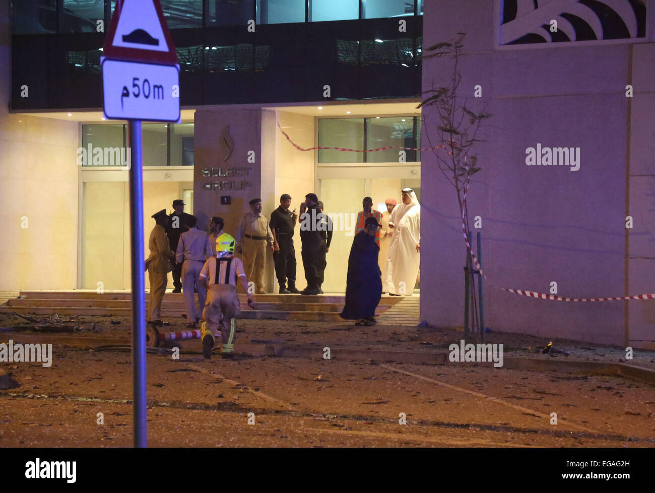 Dubai high rise fire hi-res stock photography and images - Alamy