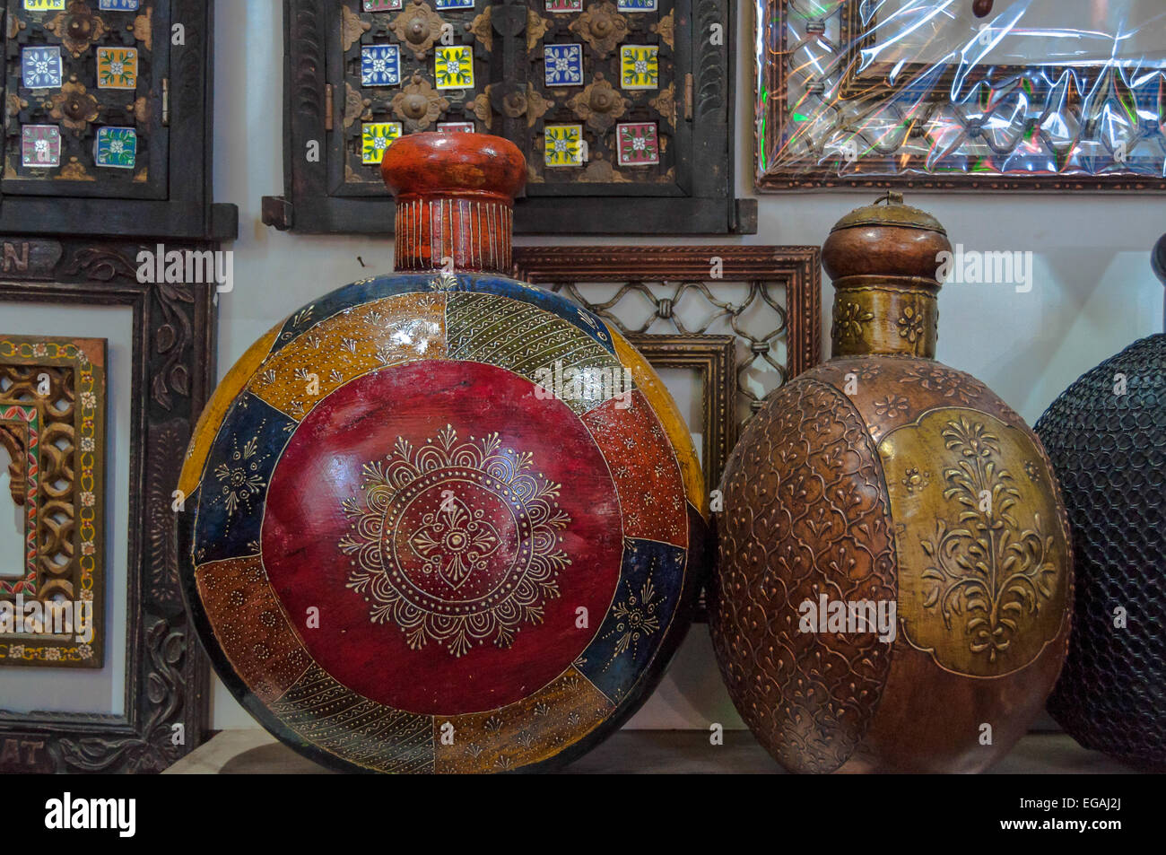 Handicrafts oman hi-res stock photography and images - Alamy