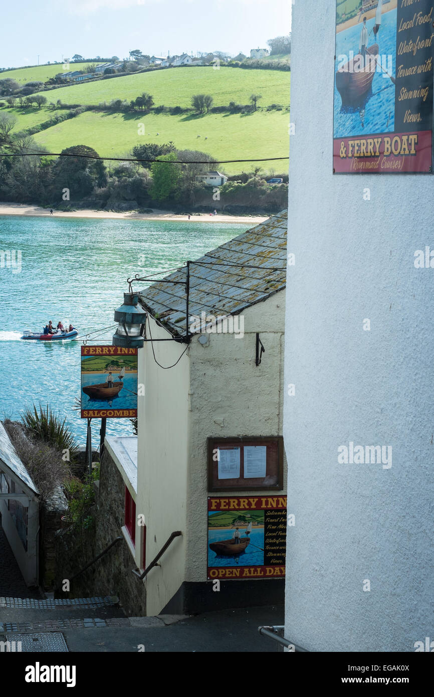 Ferry inn salcombe hi-res stock photography and images - Alamy