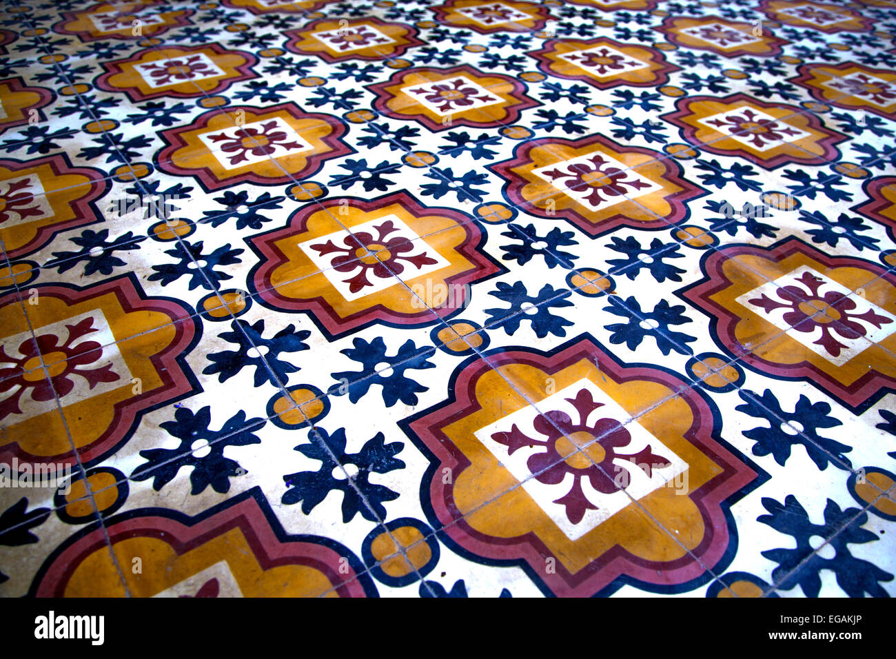 Old arabic tile mosaic old hi-res stock photography and images - Alamy