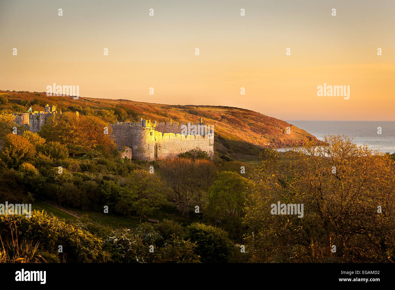 Manorbier castle hi-res stock photography and images - Alamy