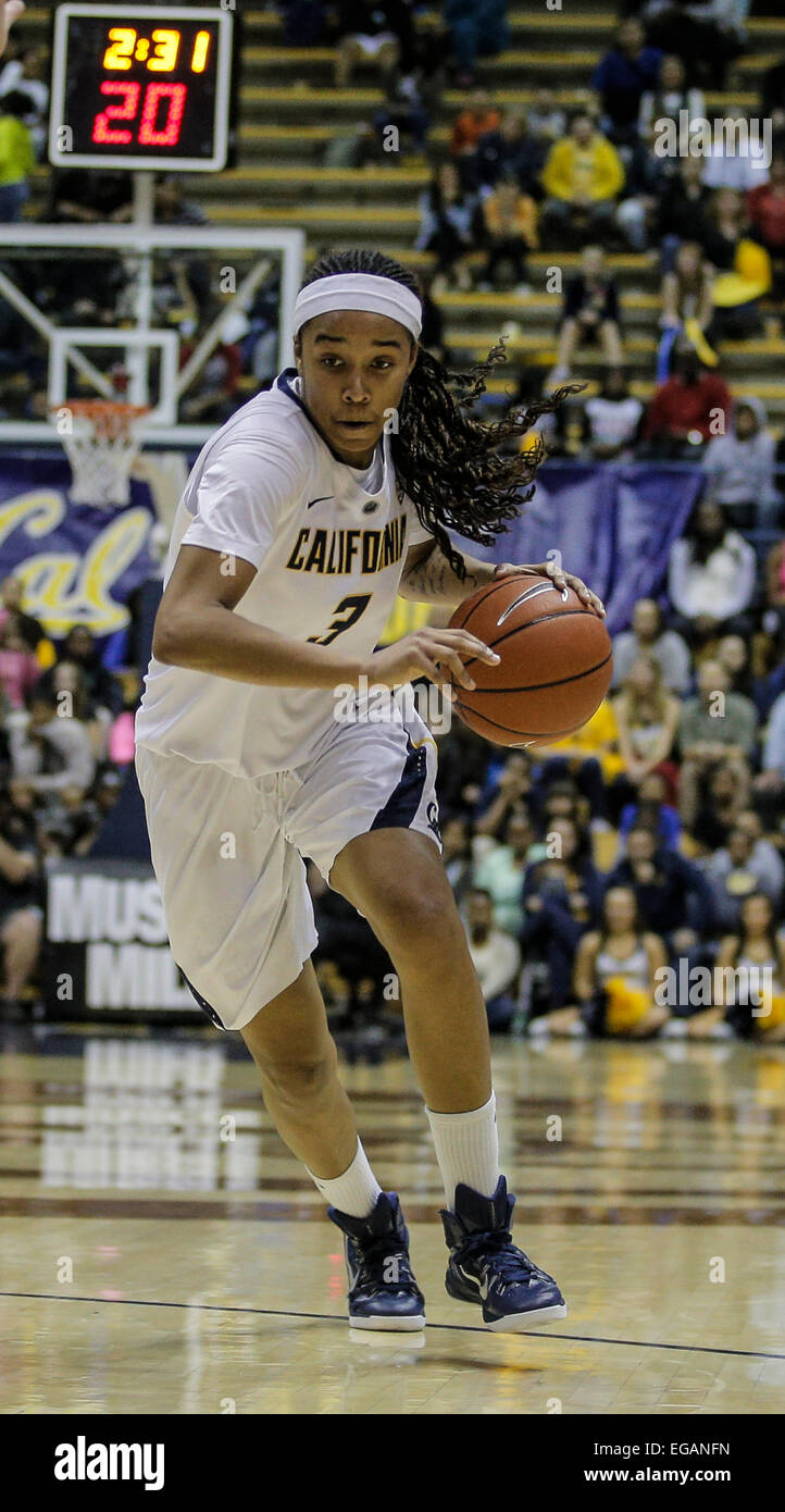 Berkeley USA CA. 18th Feb, 2015. California G# 3 Mikayla Cowling bring ...