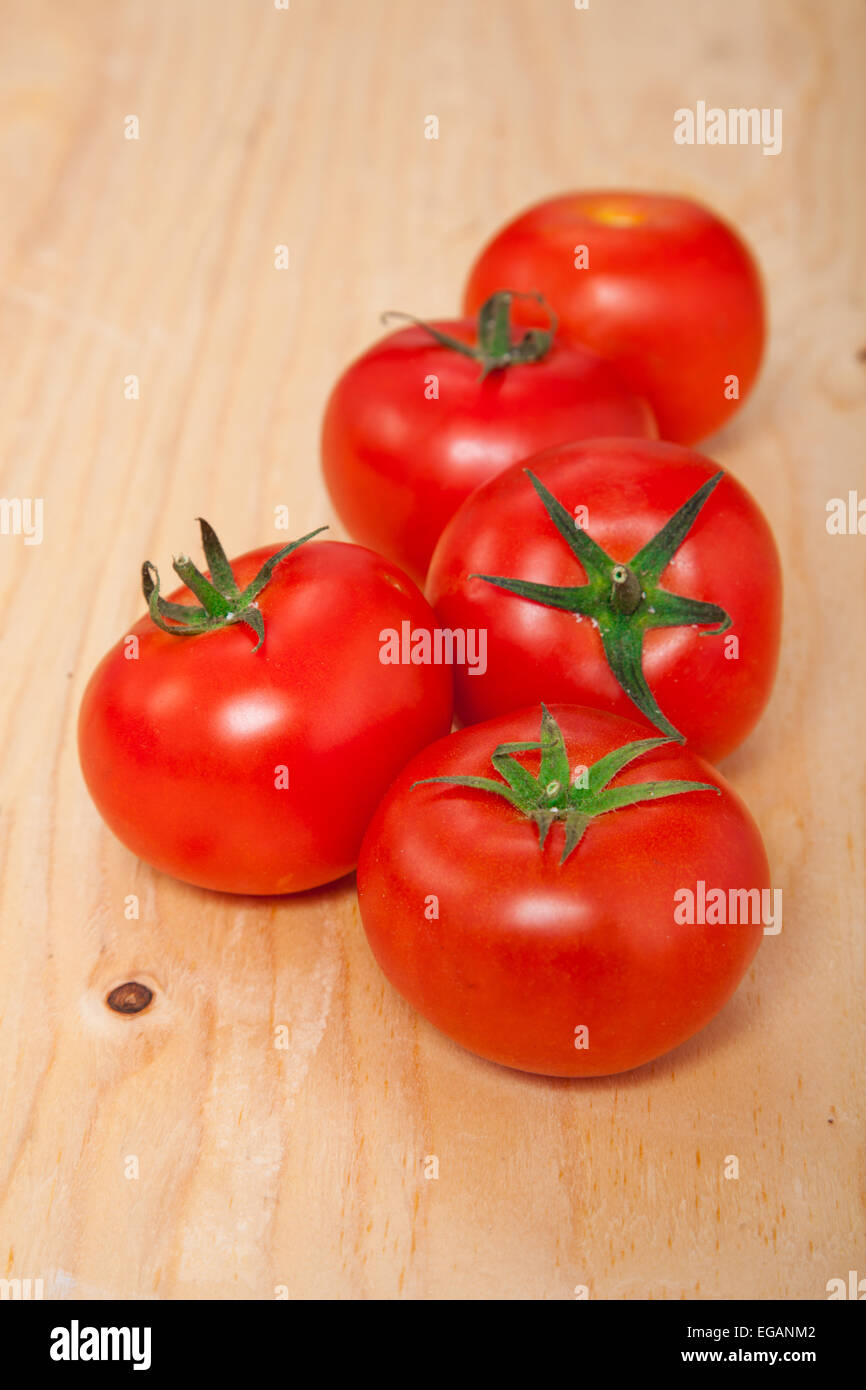 A selection of fresh organic tomato Stock Photo - Alamy
