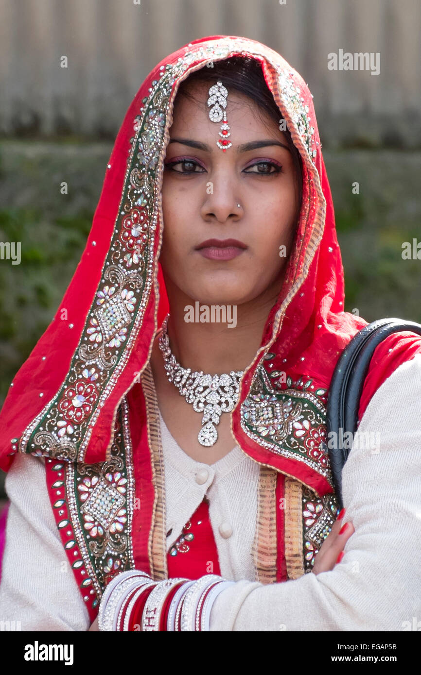 Sikh woman hi-res stock photography and images - Alamy