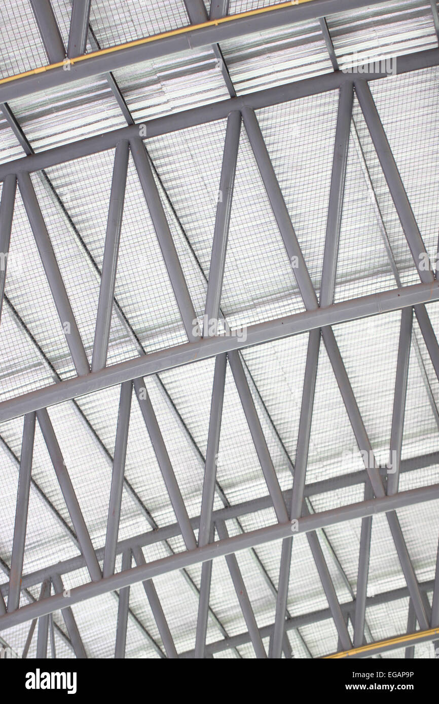 Steel Roof Truss High Resolution Stock Photography and Images - Alamy