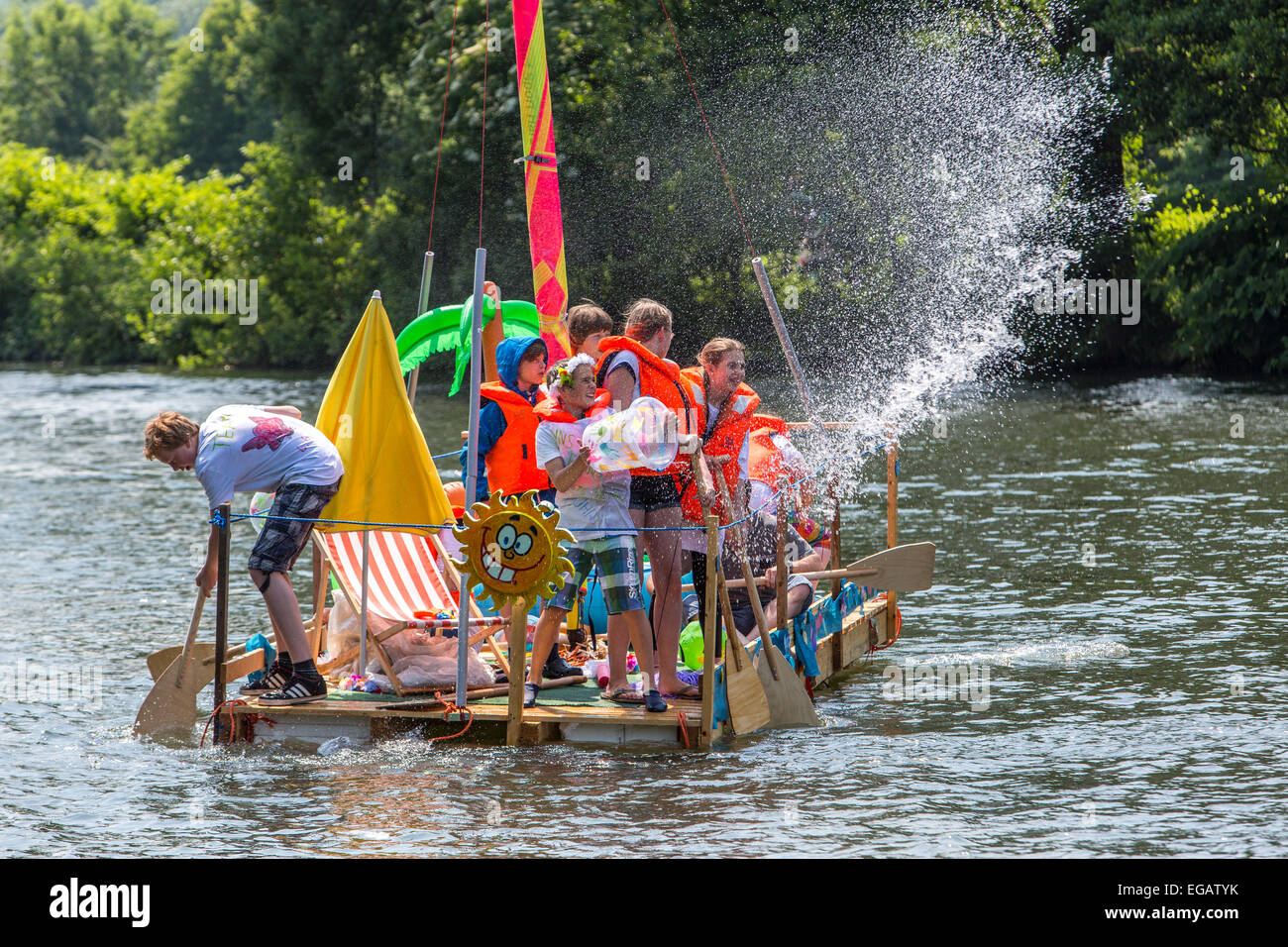 Raft race hi-res stock photography and images - Alamy
