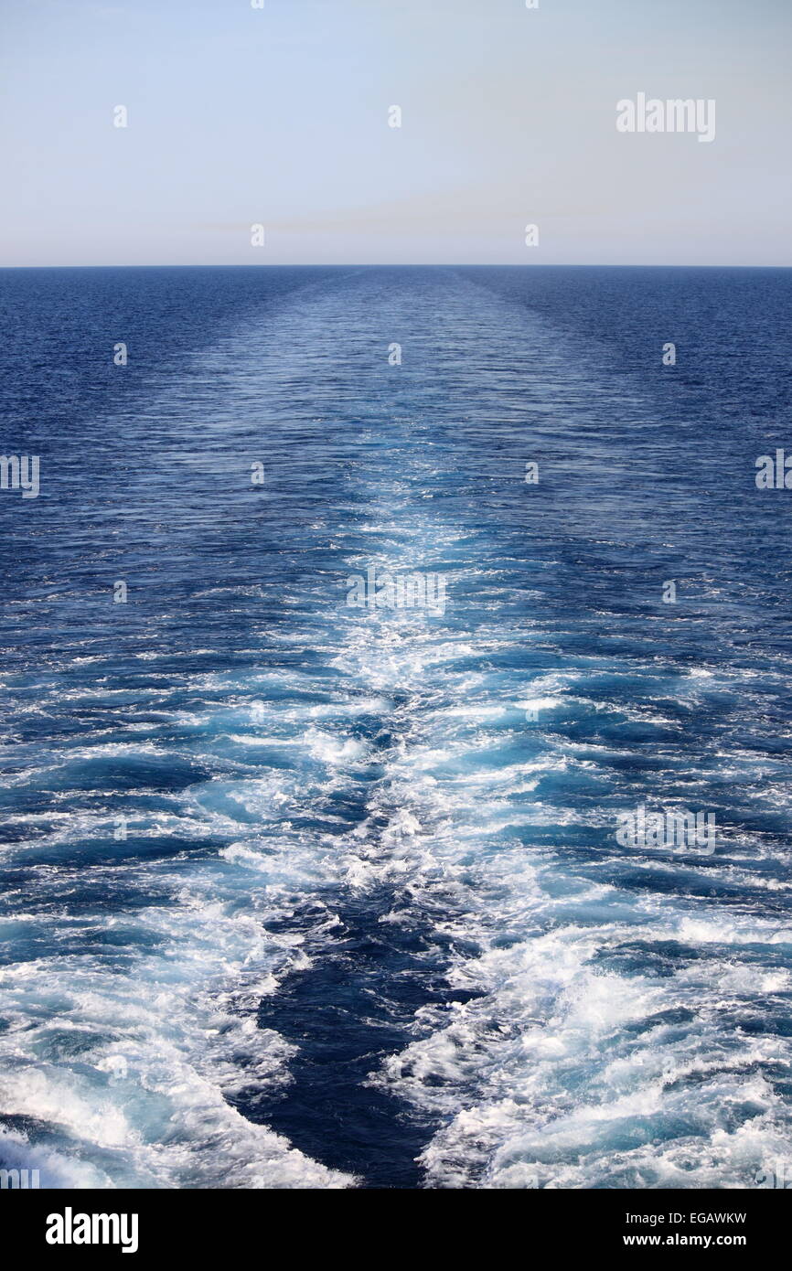 Open ocean hi-res stock photography and images - Alamy