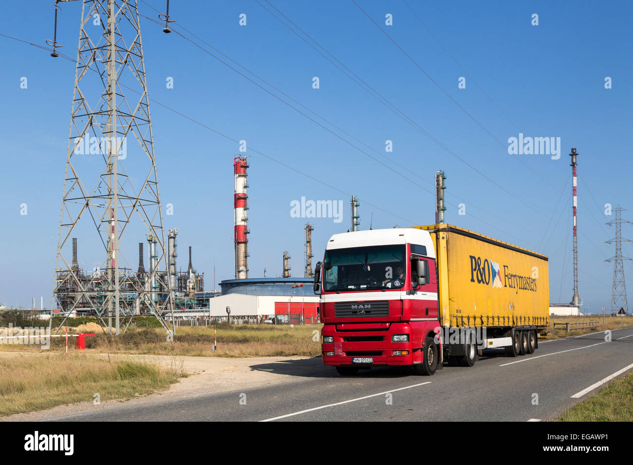 Lorry hi-res stock photography and images - Alamy