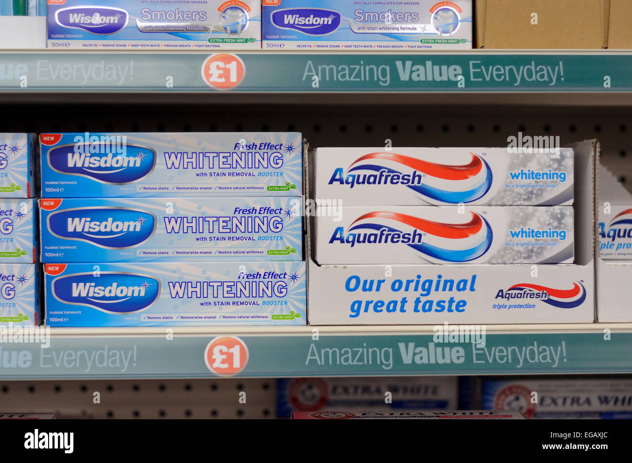 Supermarket toothpaste hi-res stock photography and images - Alamy