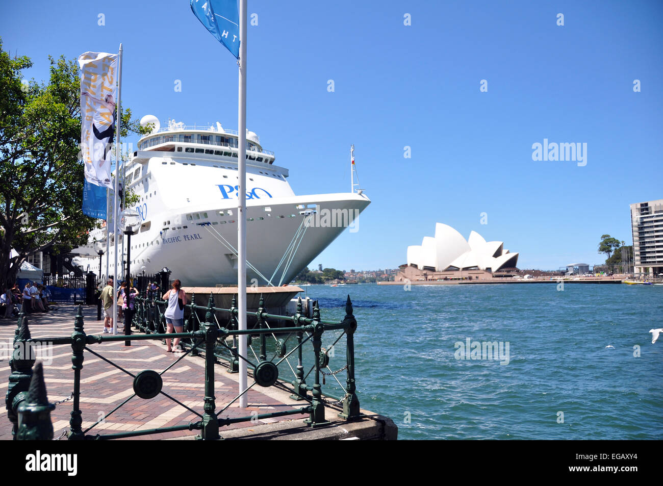 Ferry Boat at Harbour Sydney Opera House is a multi-venue performing ...