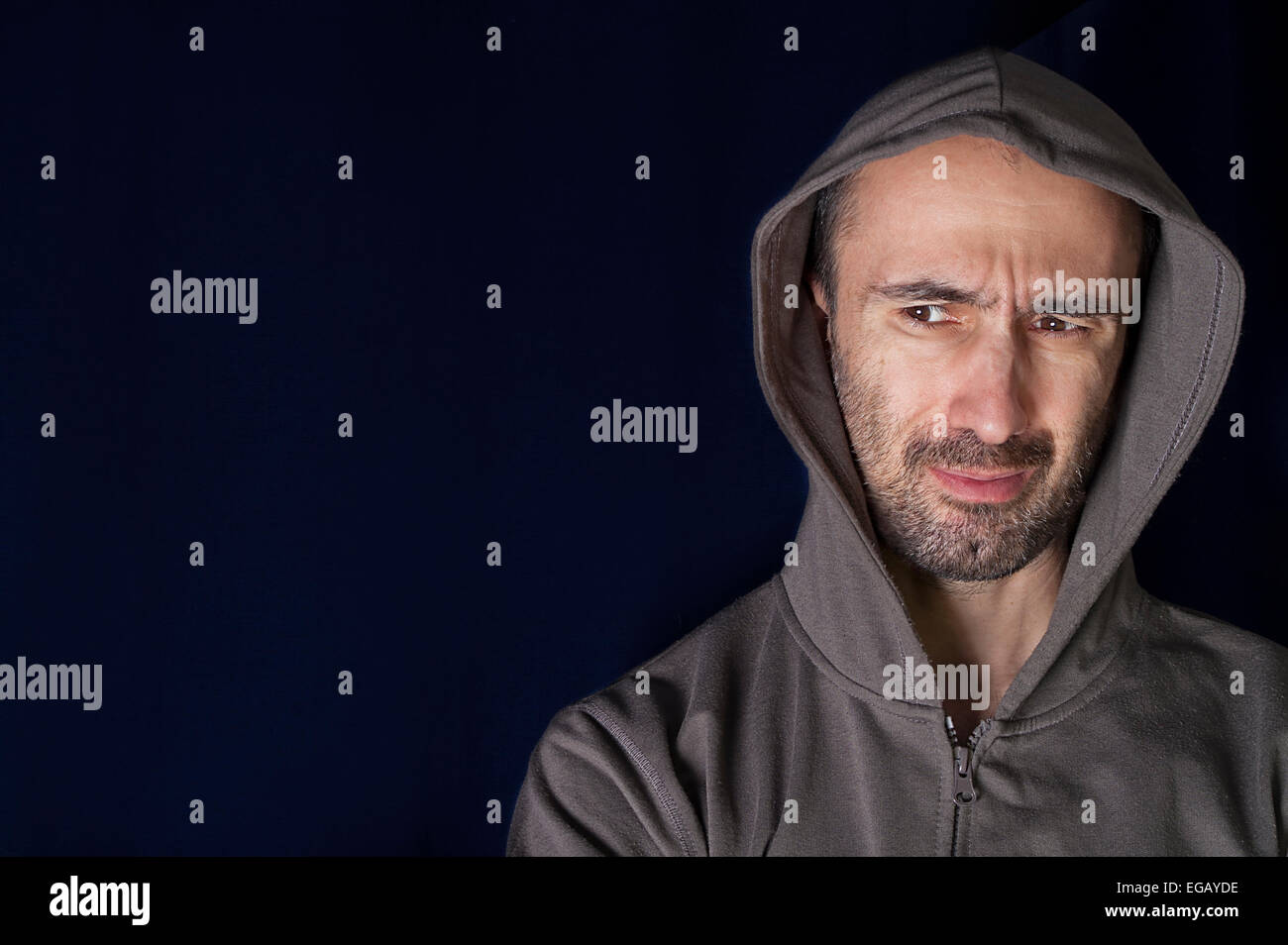 Distrustful hi-res stock photography and images - Alamy