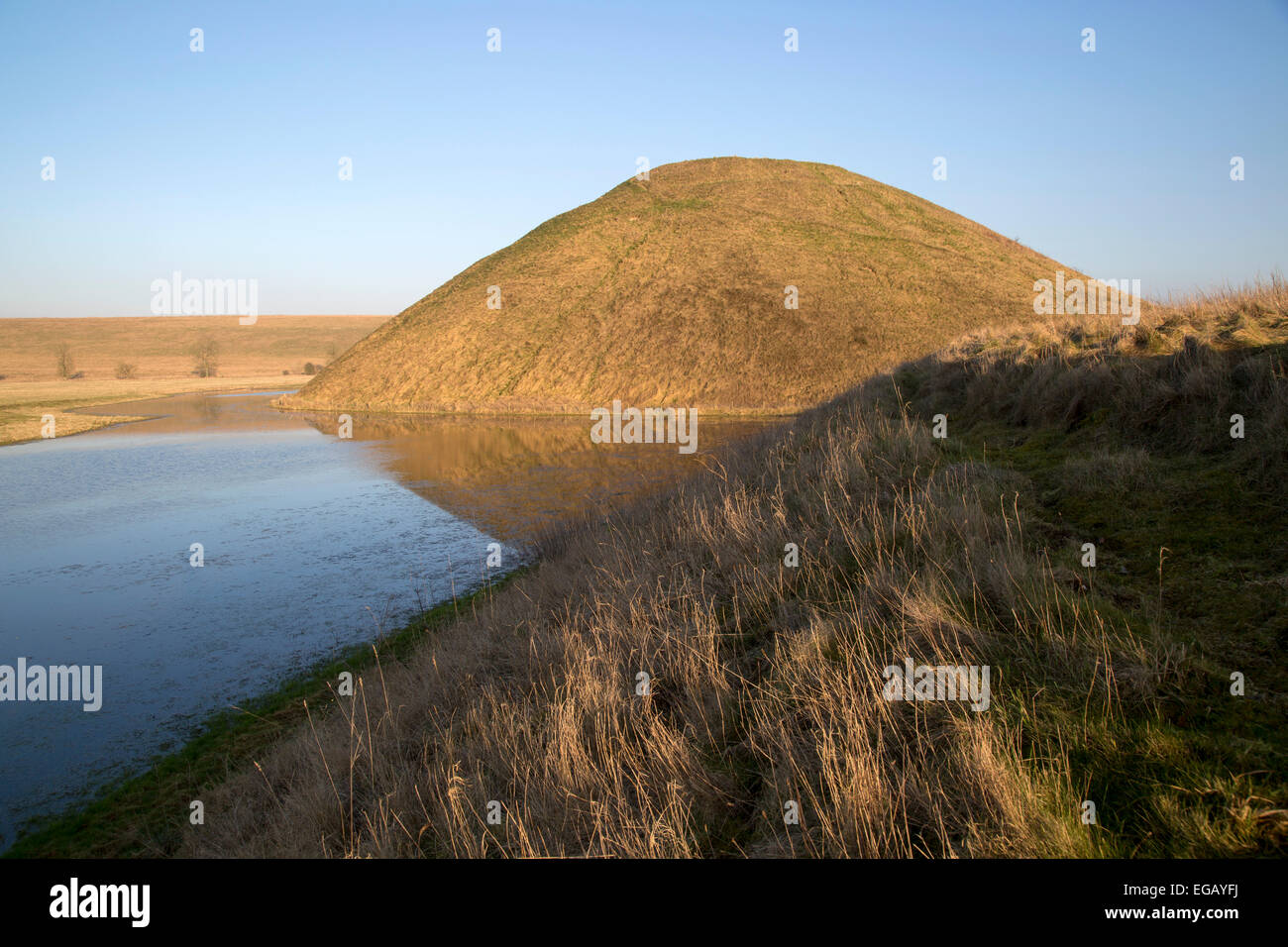 Silbury Hill mound, Wiltshire, England is the largest prehistoric ...