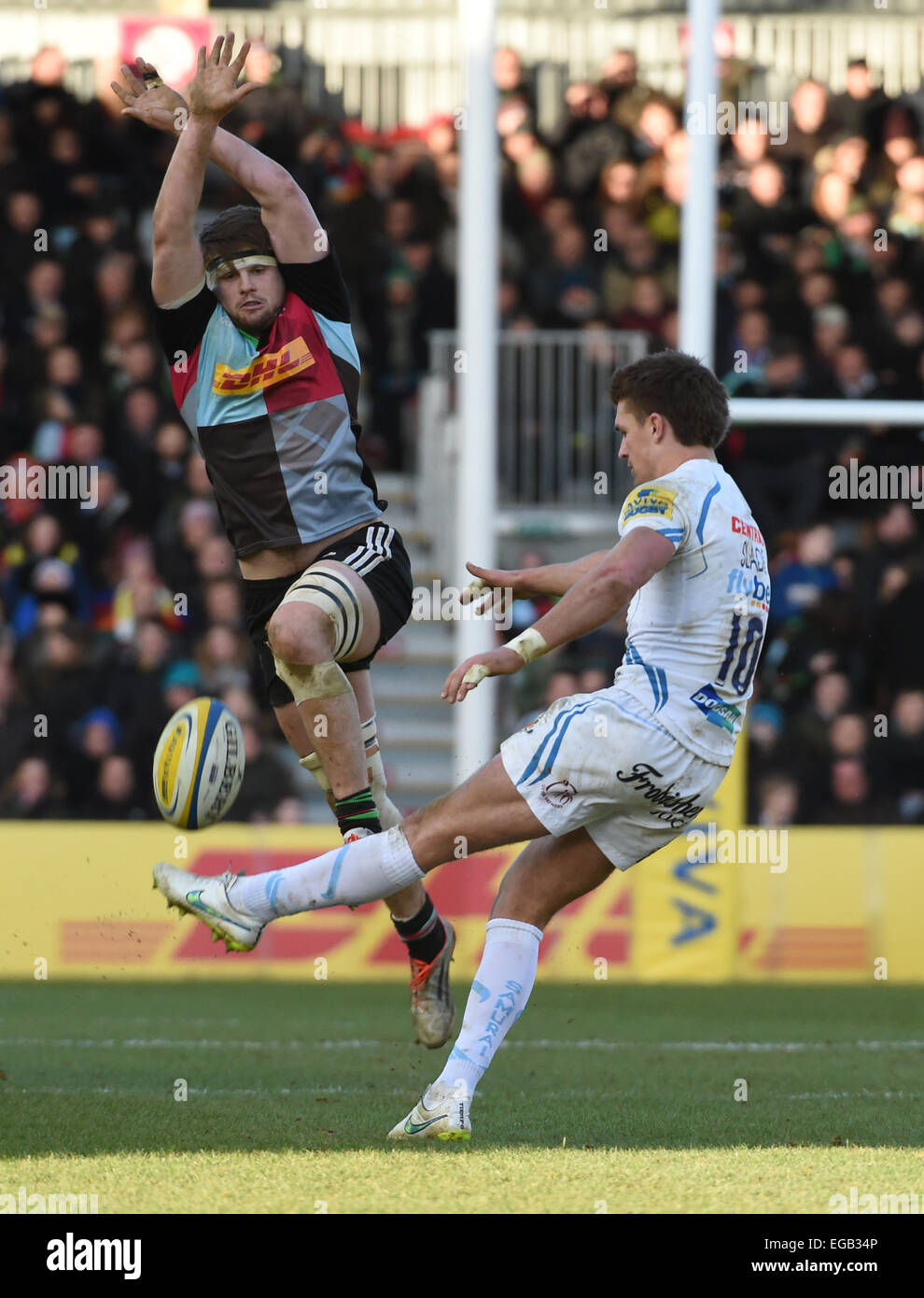 Henry slade exeter chiefs hi-res stock photography and images - Alamy