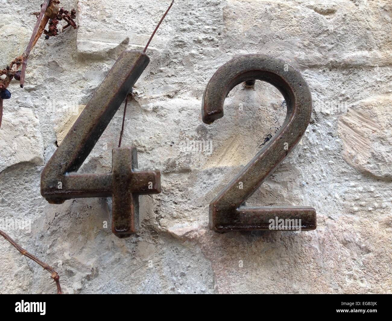 House number 42 sign hi-res stock photography and images - Alamy