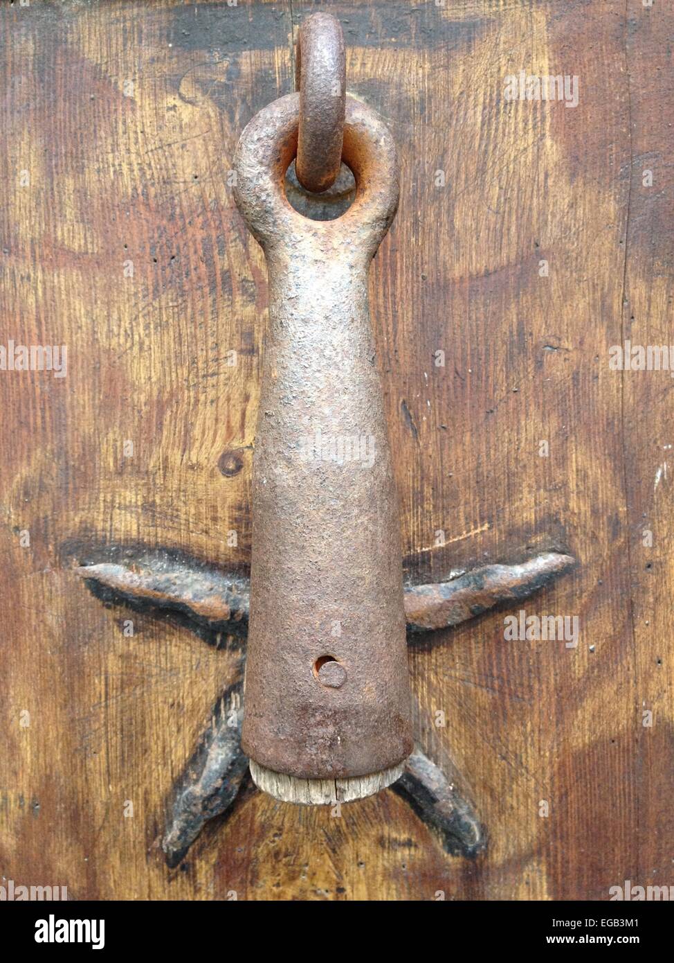 Ancient door knocker Stock Photo - Alamy