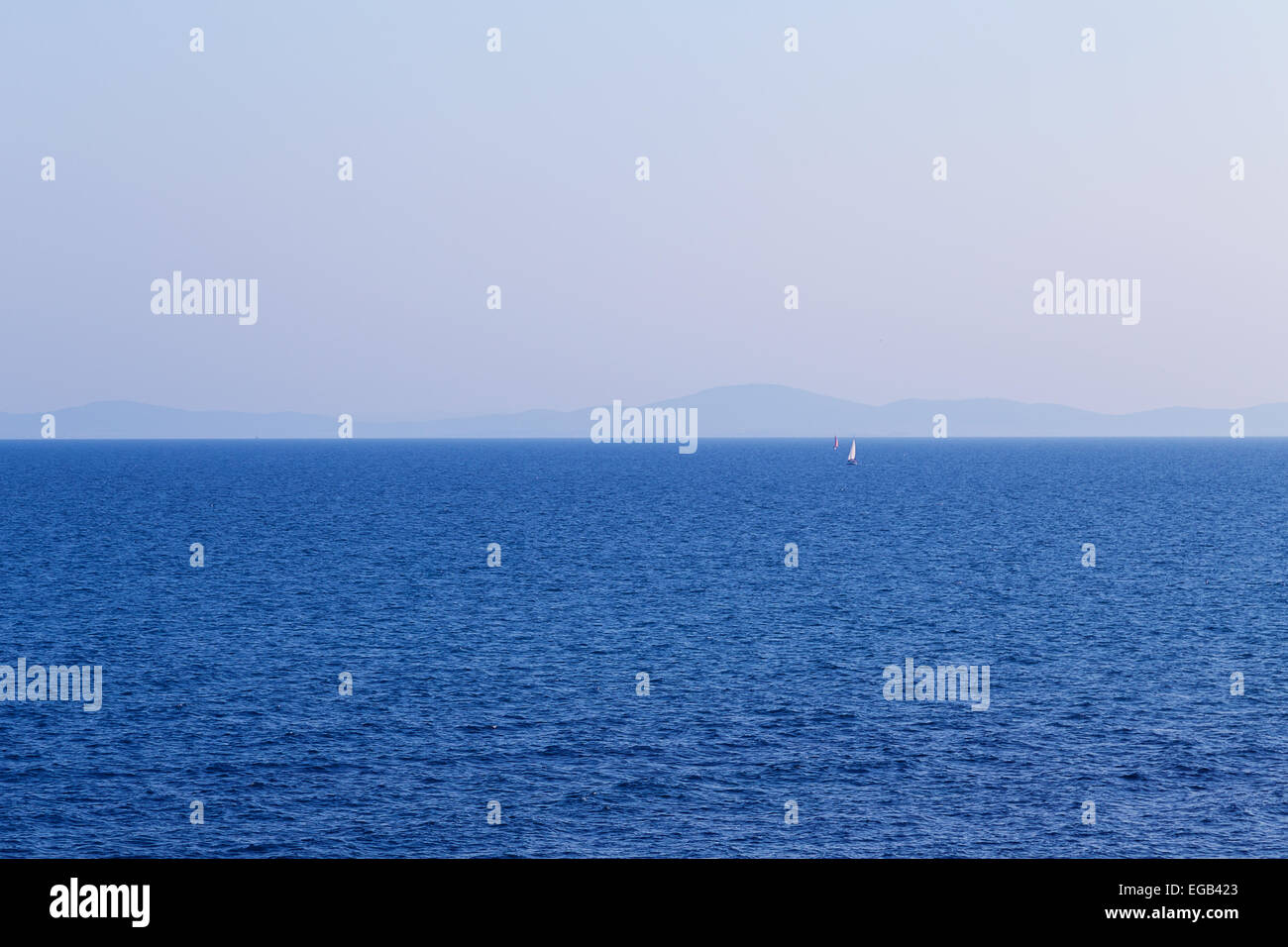 Haze on the horizon hi-res stock photography and images - Alamy